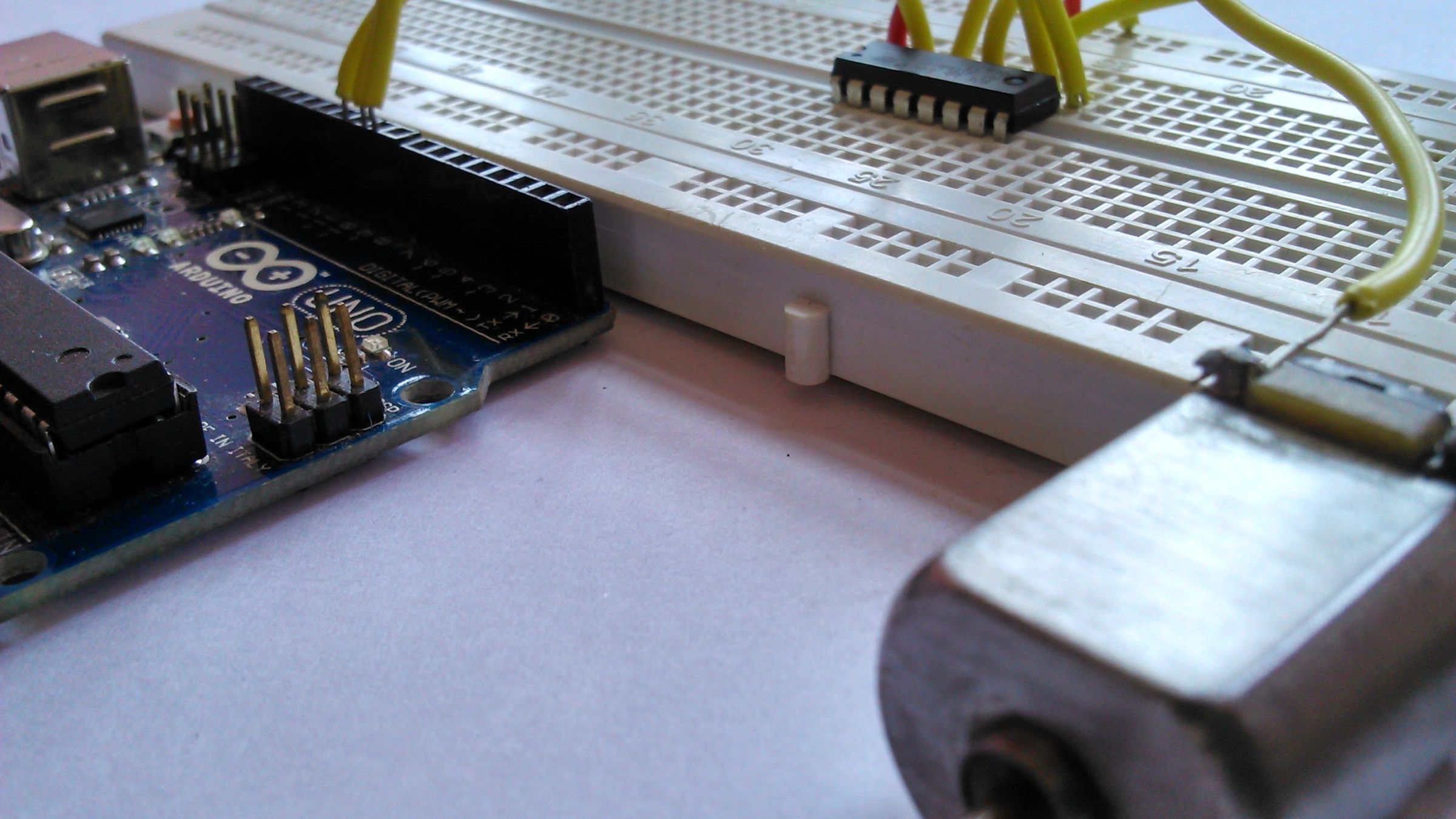 Control DC Motor Using L293D : 4 Steps - Instructables