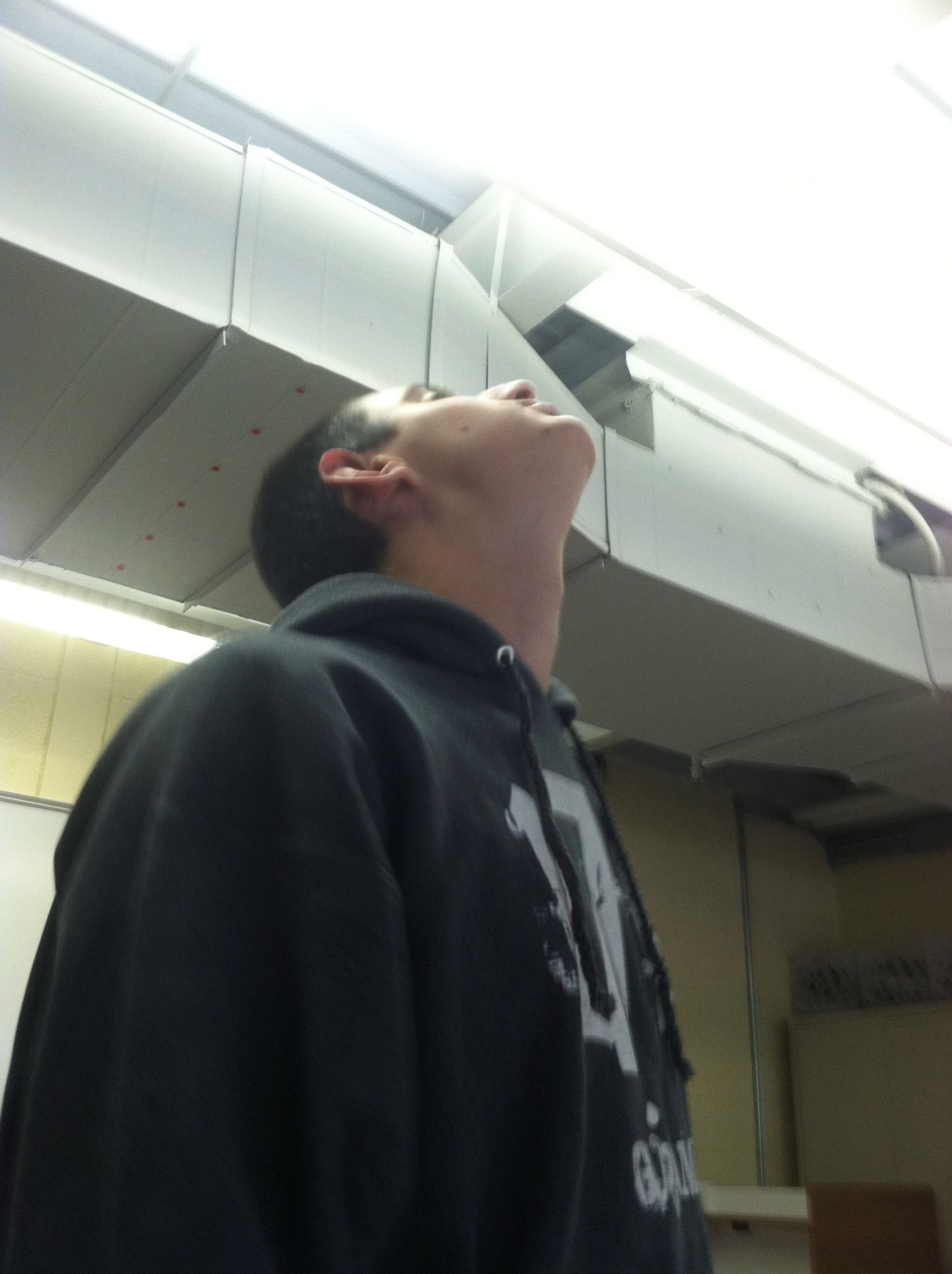 How to Do a Backflip. : 12 Steps - Instructables