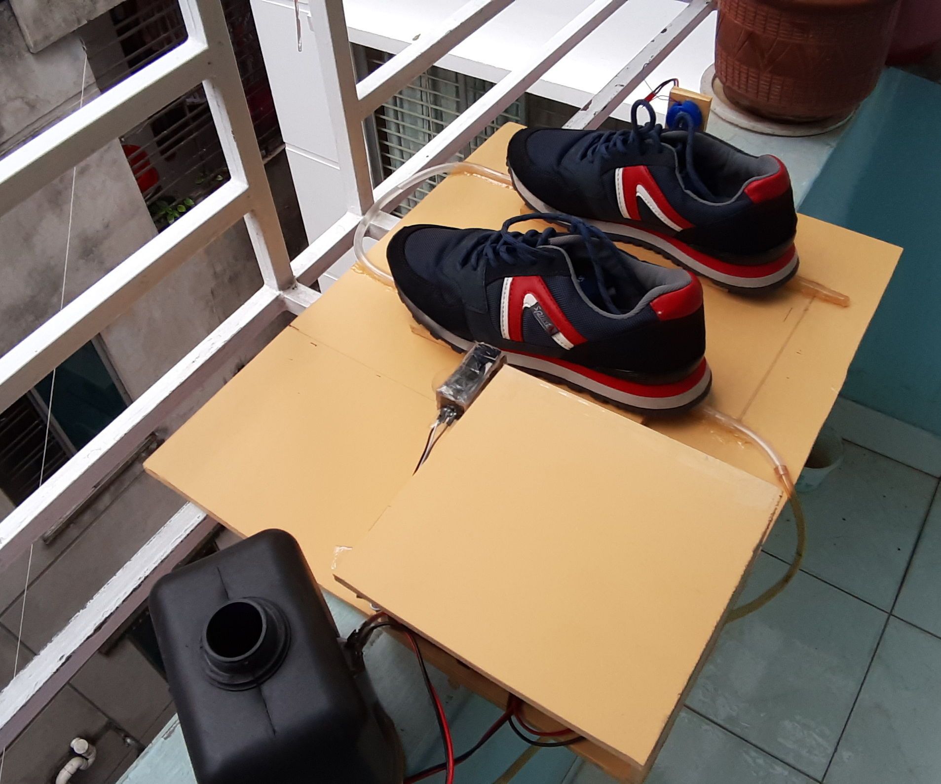 Shoe Sanitizing System (automated) : 5 Steps - Instructables
