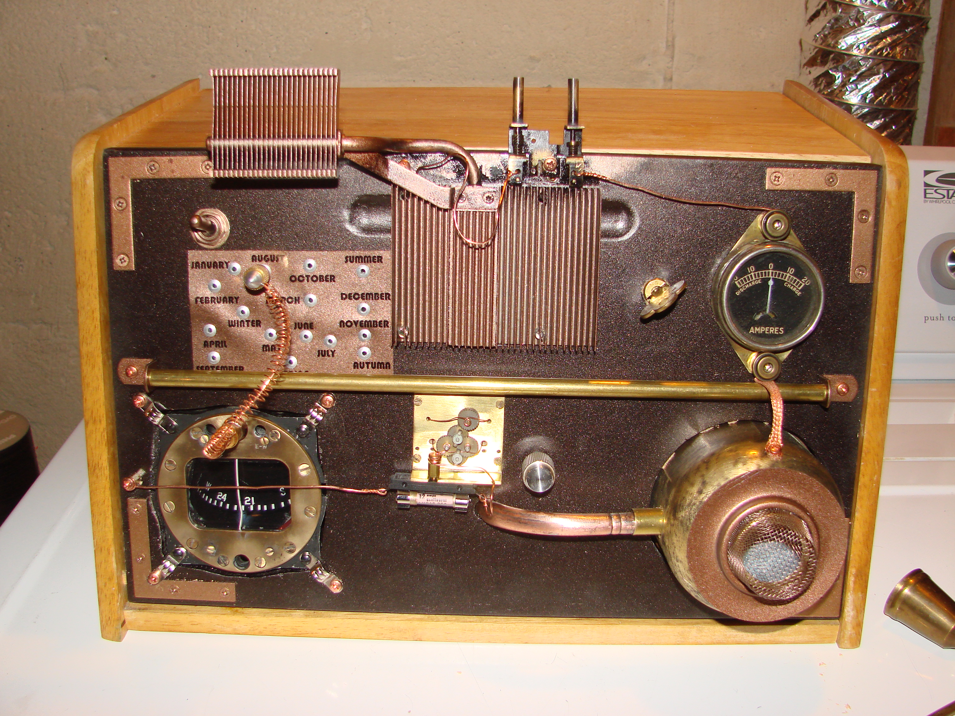 STEAMPUNK TIME MACHINE : 4 Steps - Instructables