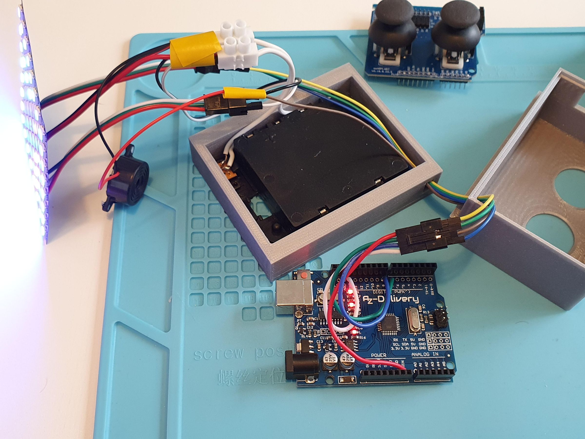 Complete Arduino-based 3D-printed Battery-powered Mini Retro Arcade ...