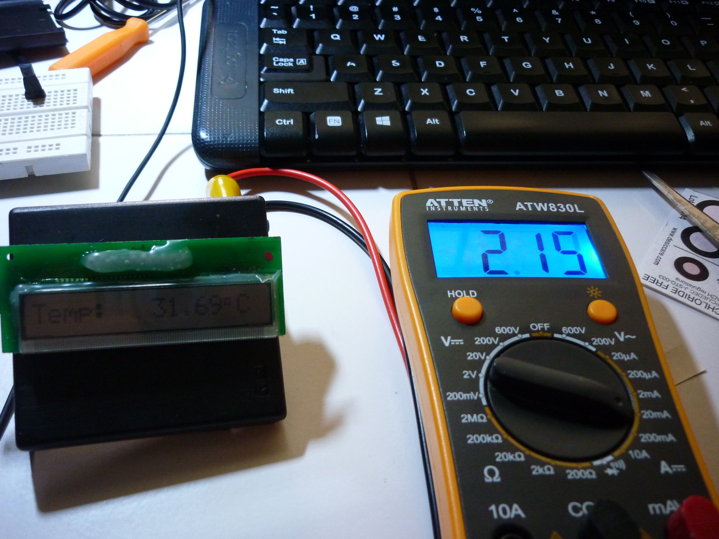 ATTiny84 + LCD + LM35 Temperature Sensor : 4 Steps - Instructables