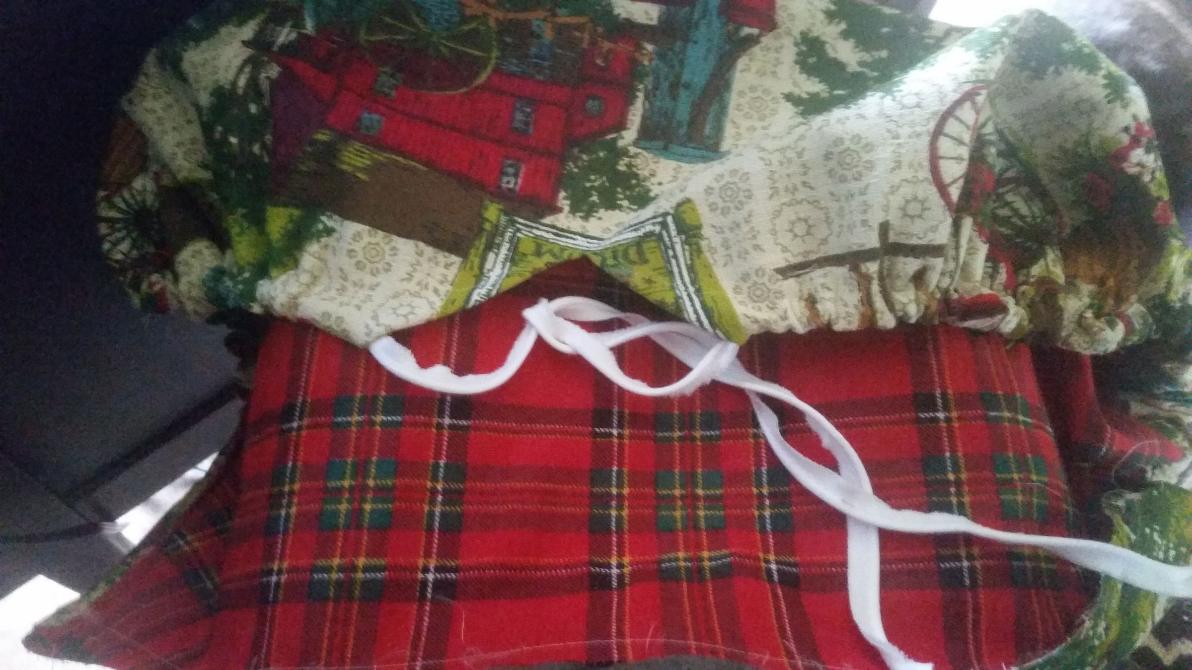 How to Make a Harvest Apron : 4 Steps (with Pictures) - Instructables