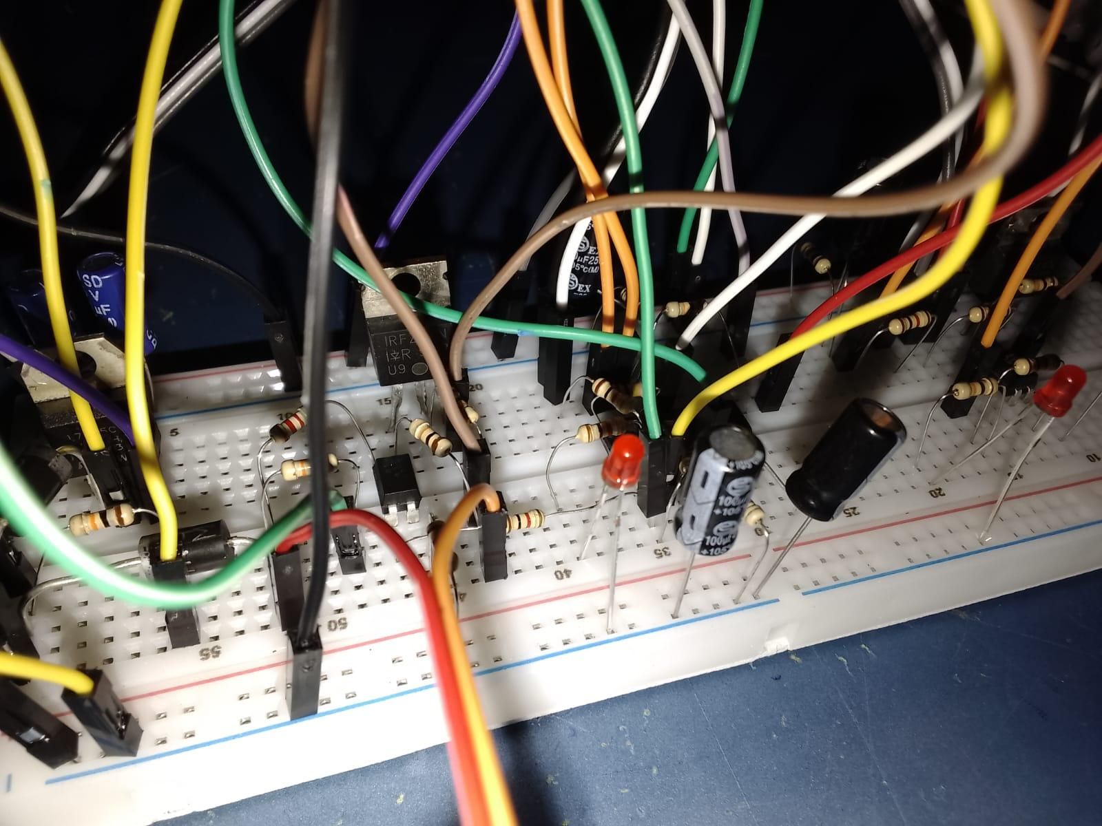 Analog Solar Charge Controller System With Battery Health Monitor. : 4 ...
