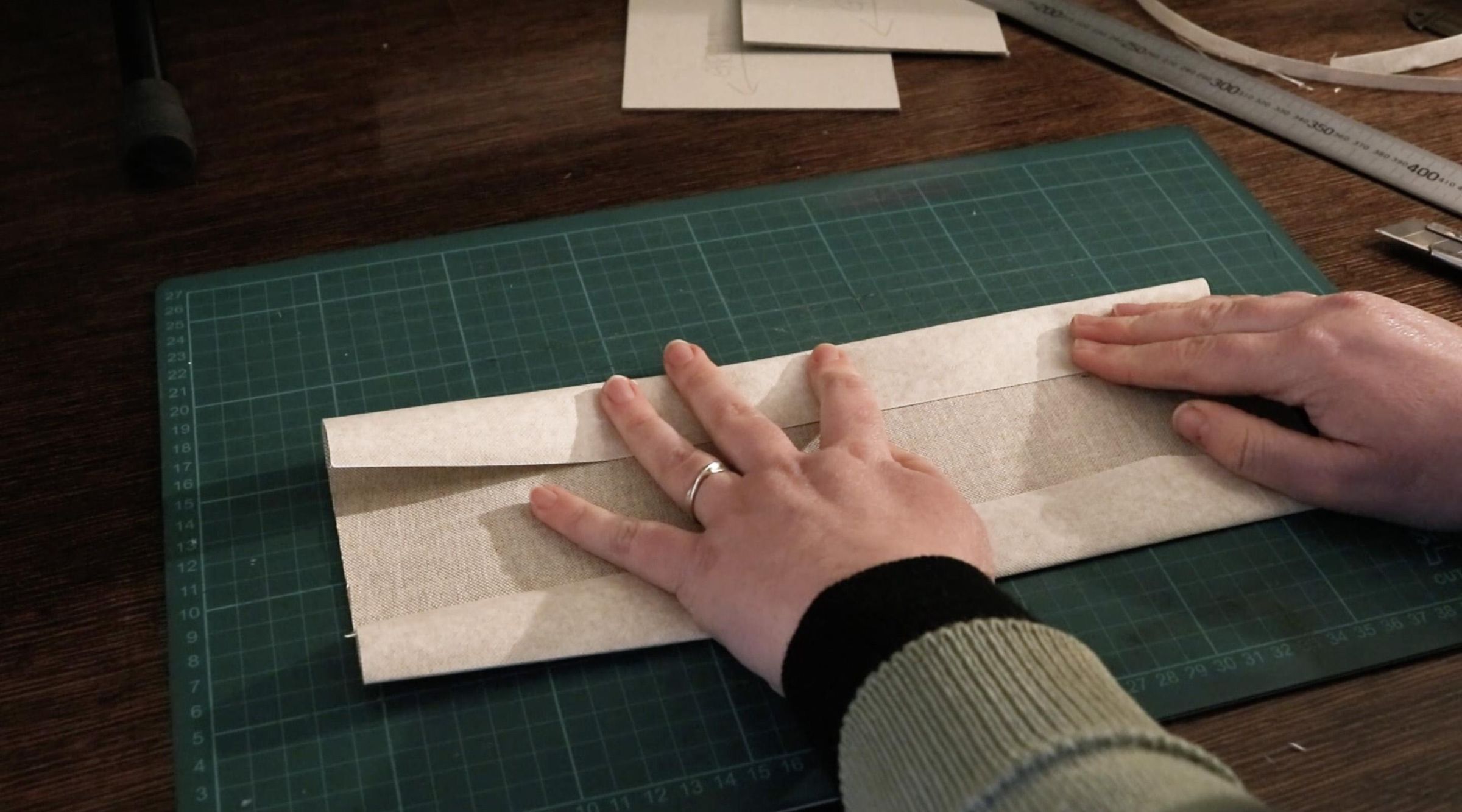 Make a Hard Cover for Your Handmade Book : 8 Steps (with Pictures ...