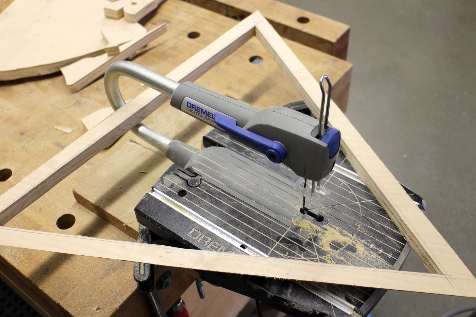 Corner Lamp : 14 Steps (with Pictures) - Instructables