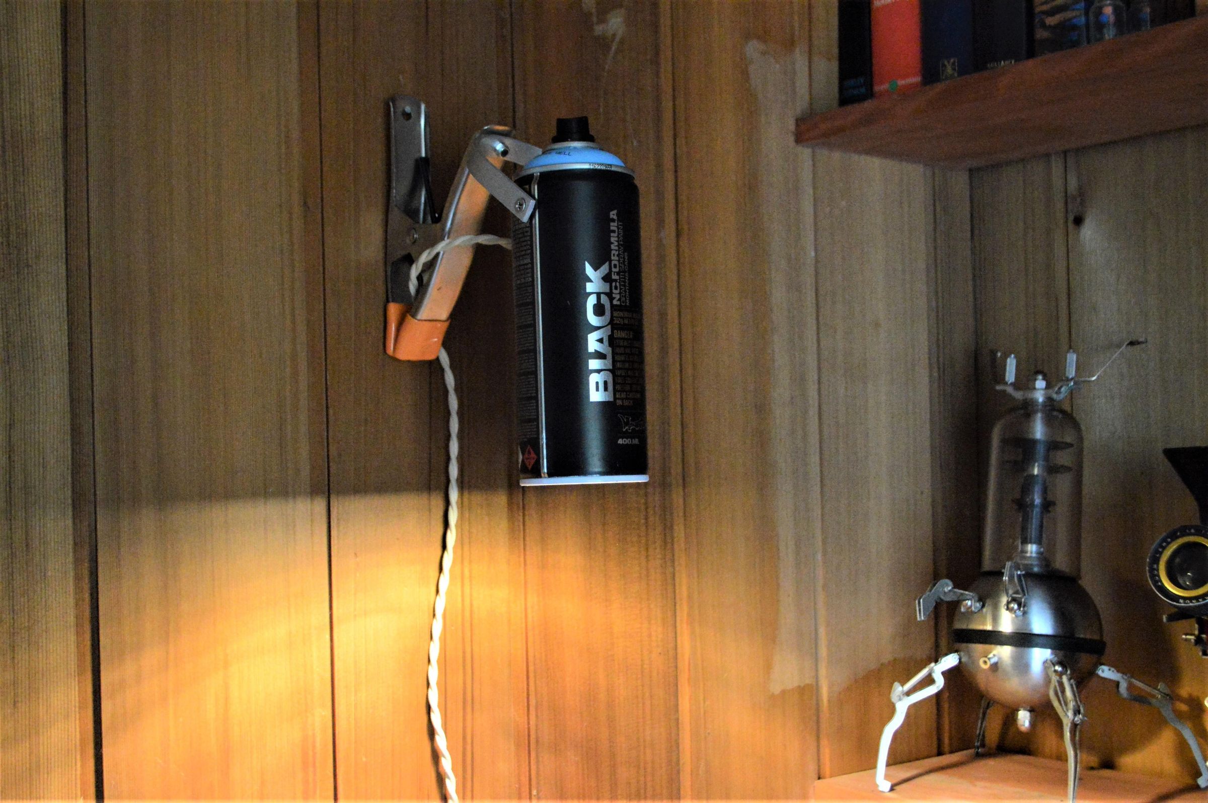 Lamp Made From a Paint Spray Can : 8 Steps (with Pictures) - Instructables