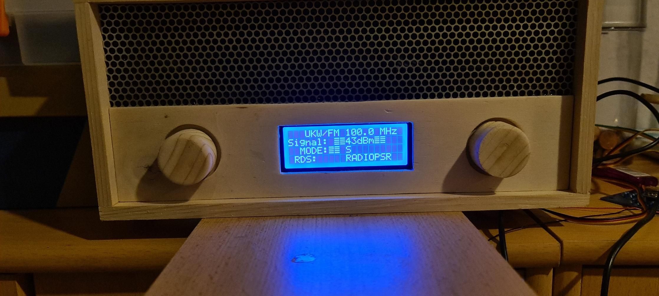 Si4703 FM Radio Arduino Uno Schield : 6 Steps (with Pictures ...