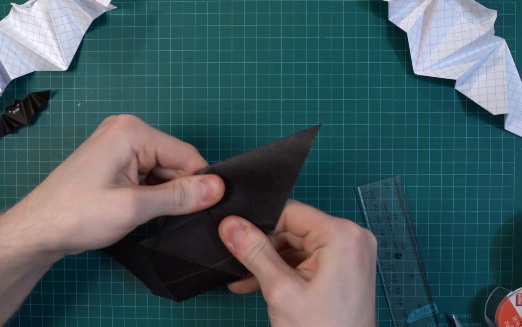 How to Make a Origami Bats : 7 Steps (with Pictures) - Instructables