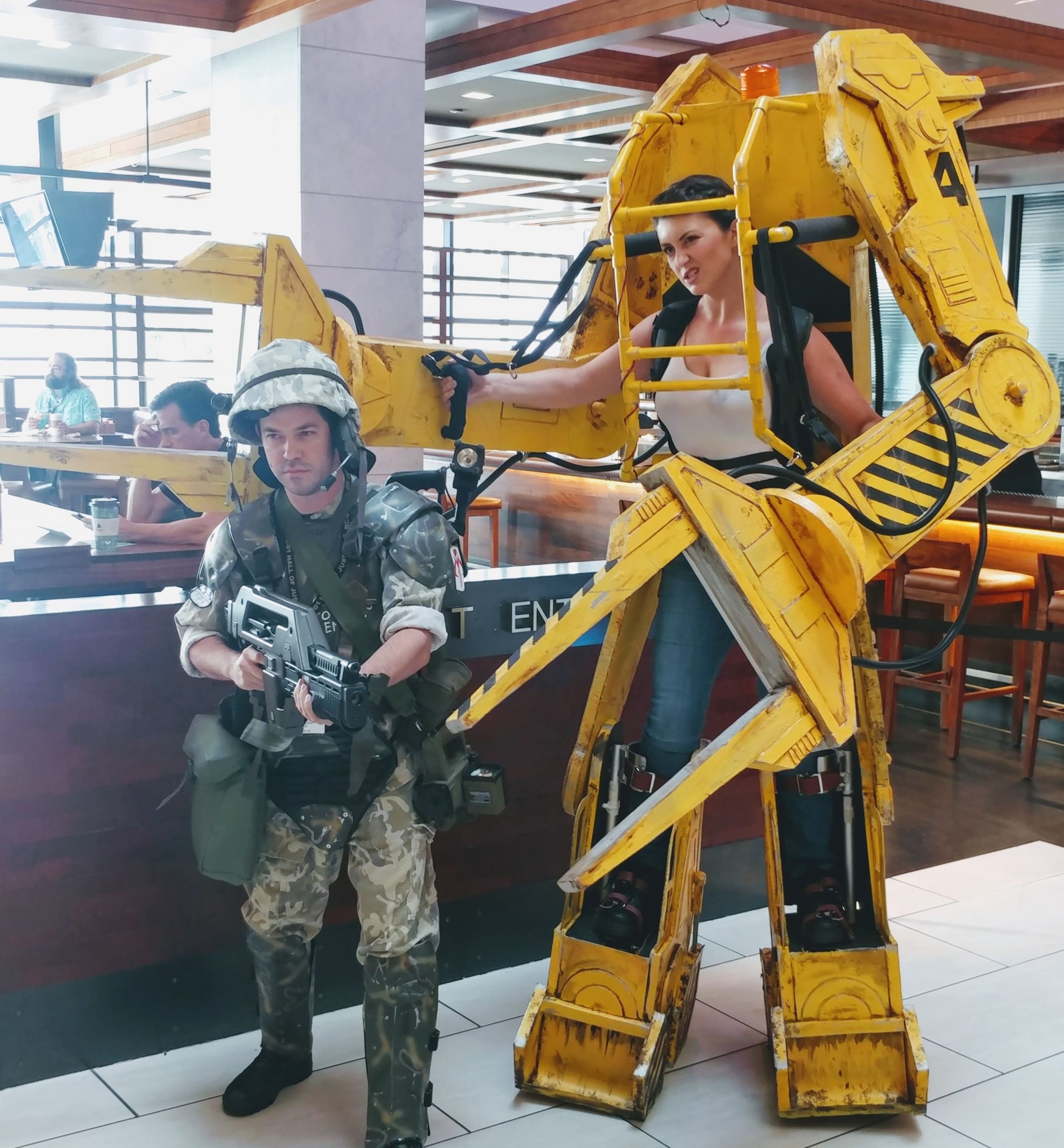 Power Loader Cosplay : 16 Steps (with Pictures) - Instructables
