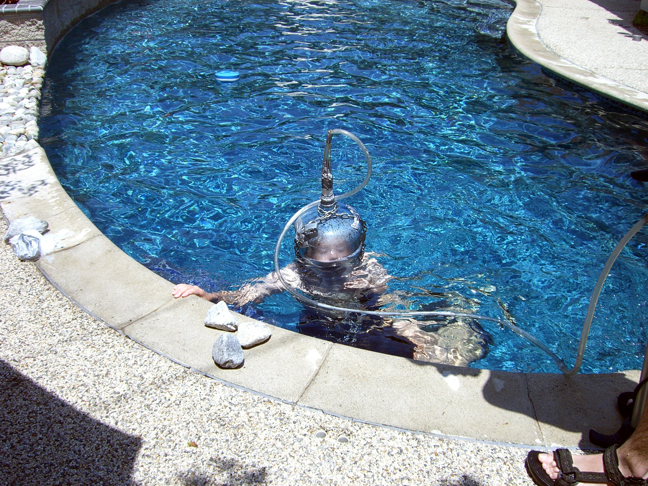 Homemade Diving Apparatus : 7 Steps - Instructables