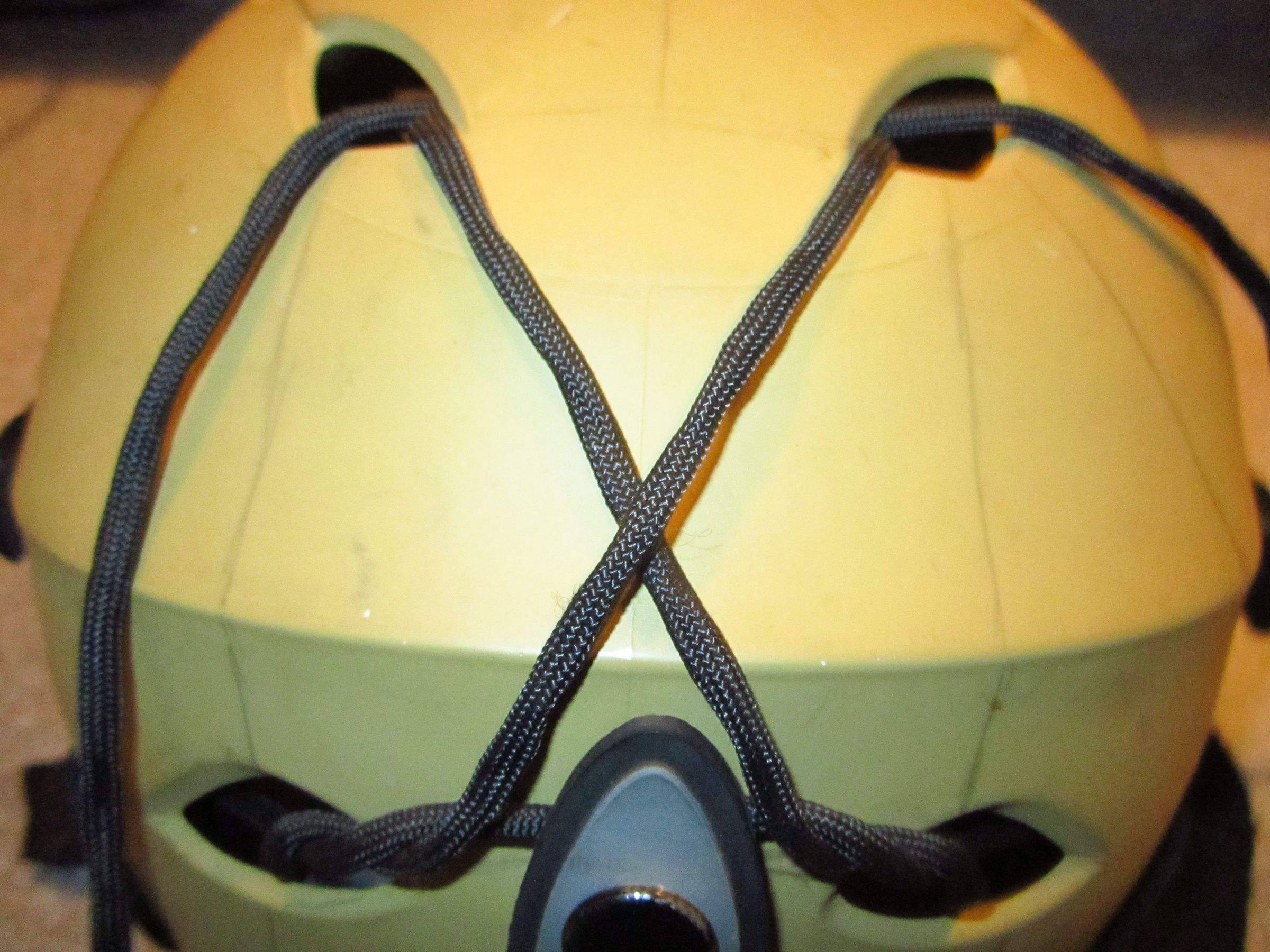 Helmet Paracord Web : 7 Steps (with Pictures) - Instructables