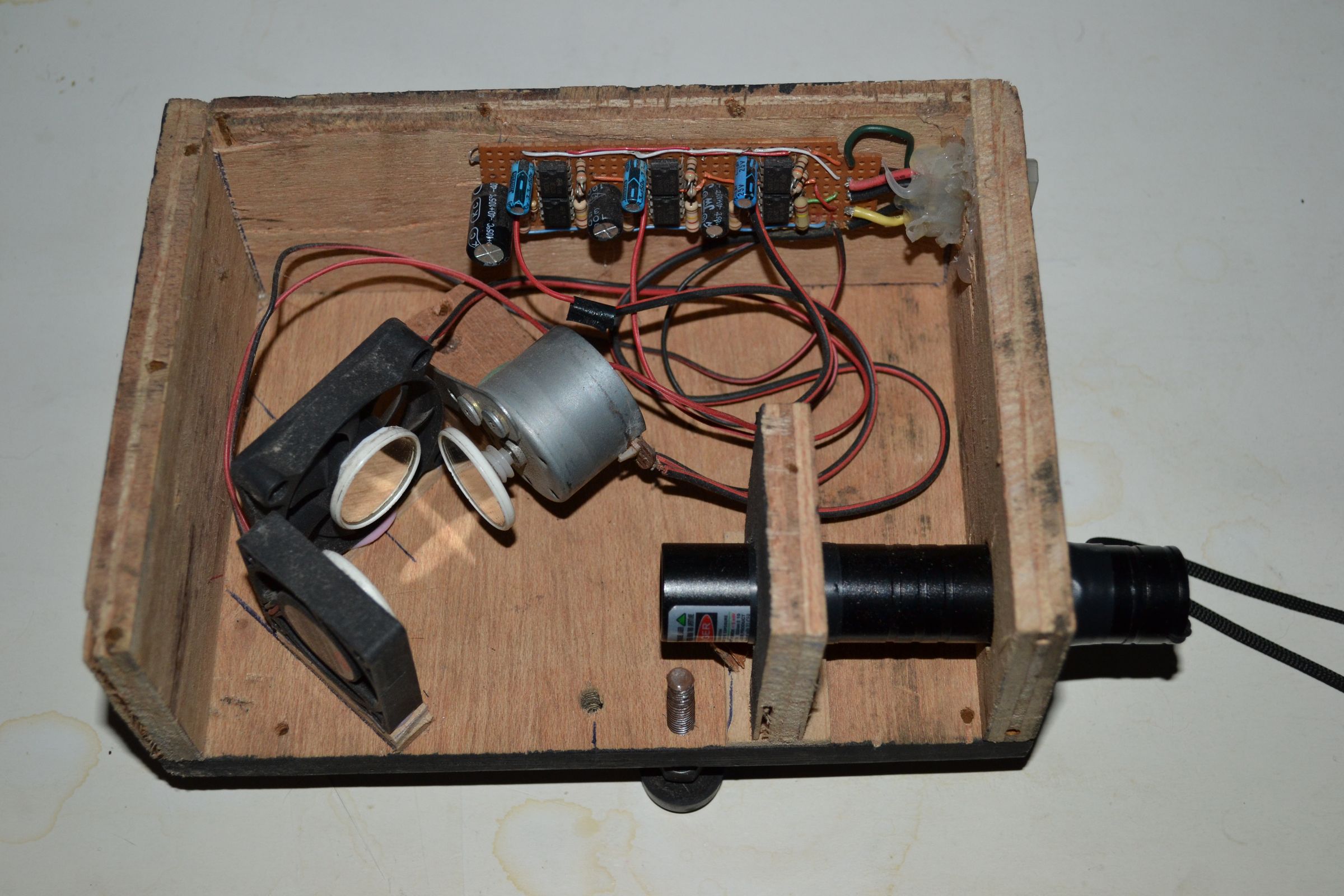 Automatic Laser Spirograph (No Programming) : 4 Steps (with Pictures) - Instructables