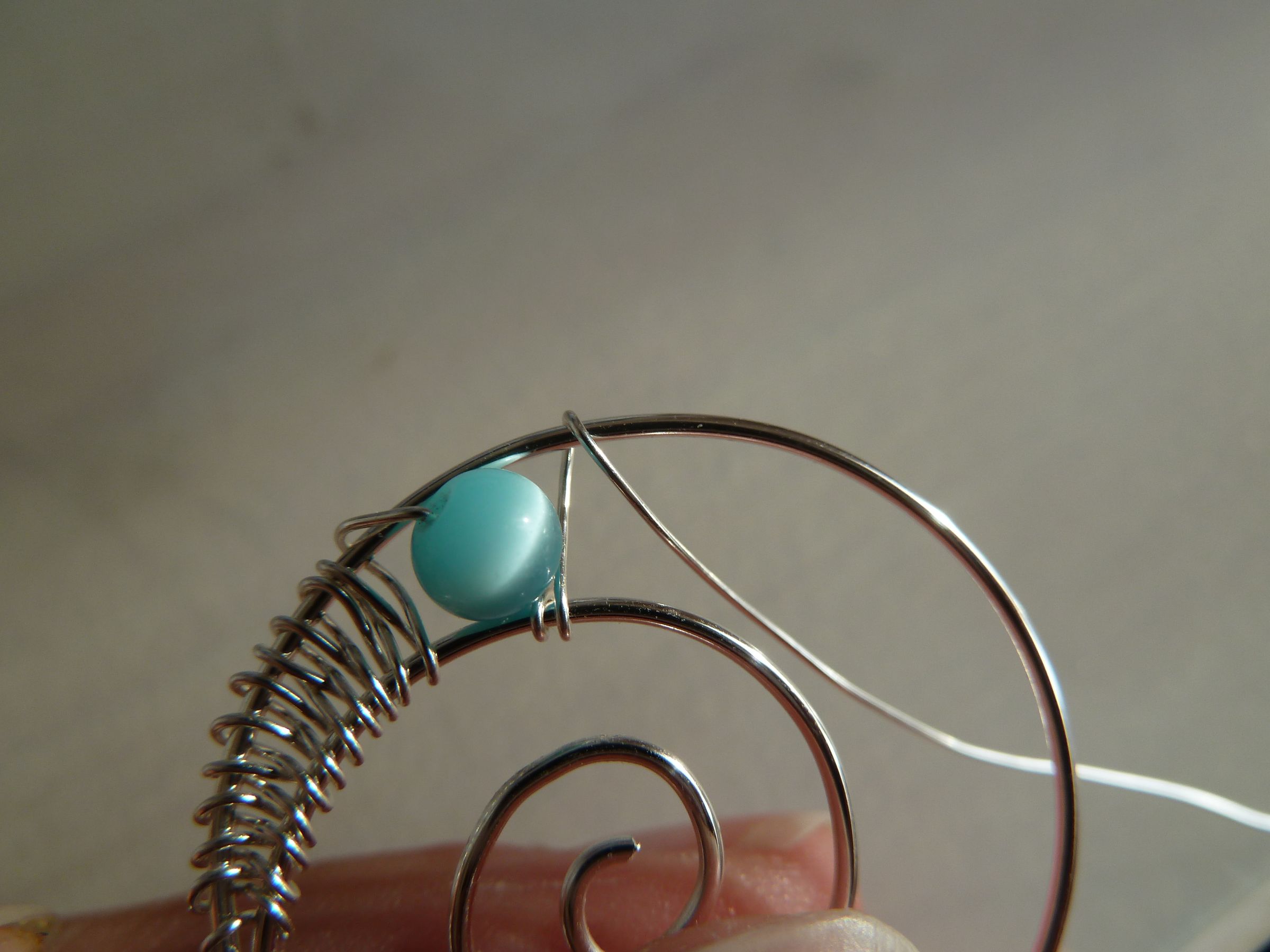 Swirled Wire Beaded Pendant : 18 Steps (with Pictures) - Instructables