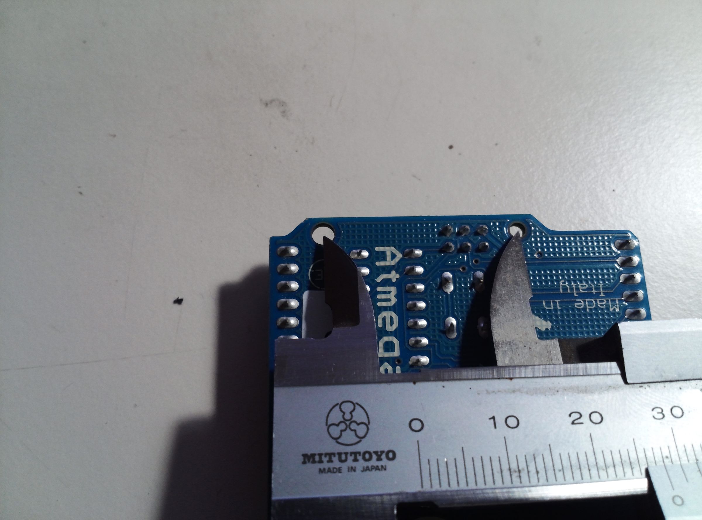 Hole Distance Measuring Callipers : 4 Steps - Instructables