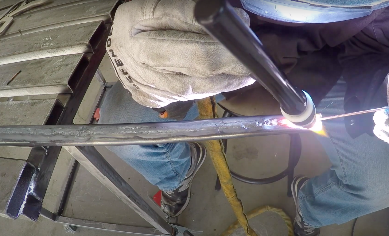 Giant Feathers Made With Recycled Tires : 6 Steps (with Pictures ...