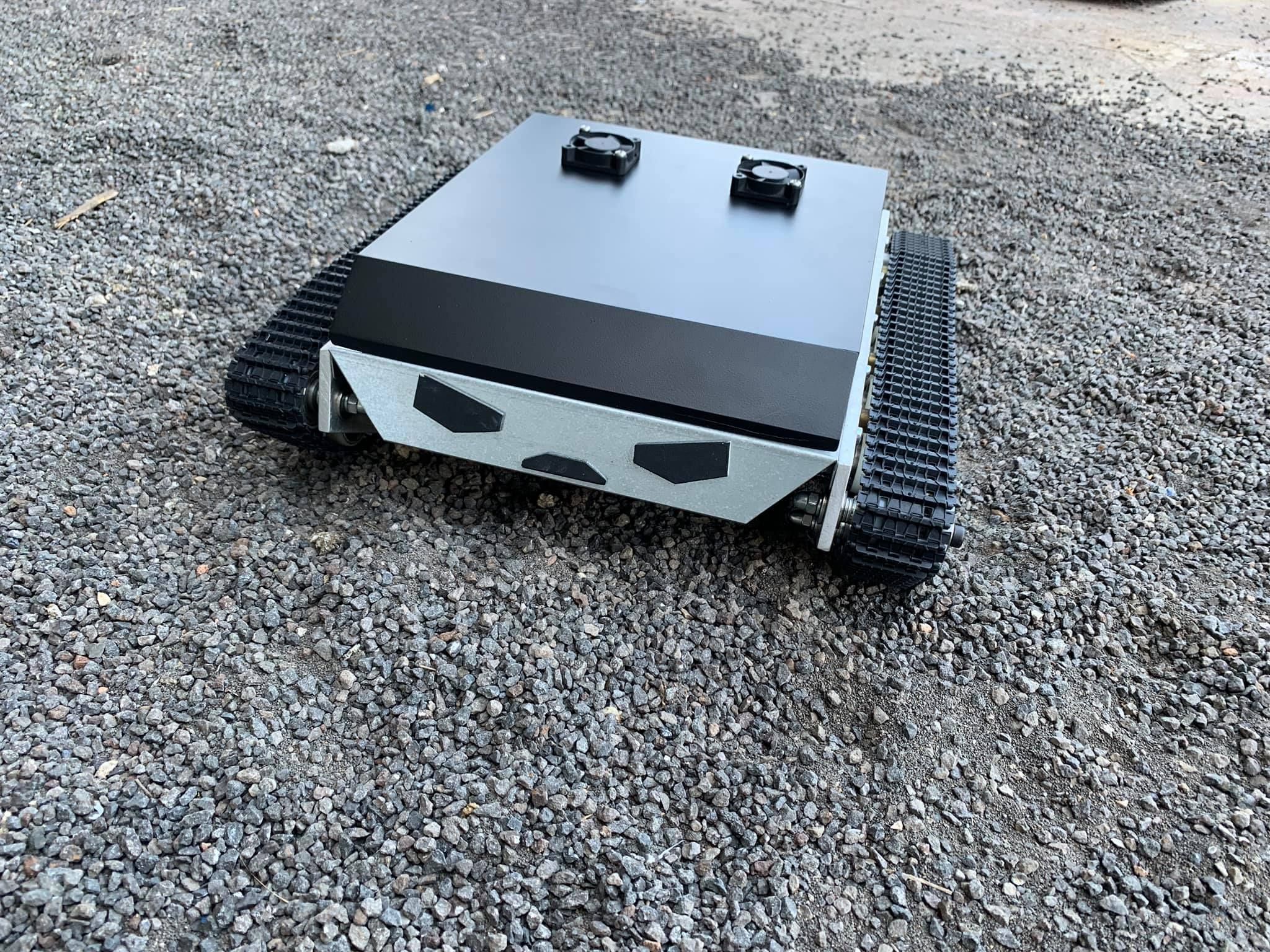 How to Build a DIY Powerful Metal Rc Robot Tank V2.0 : 4 Steps ...