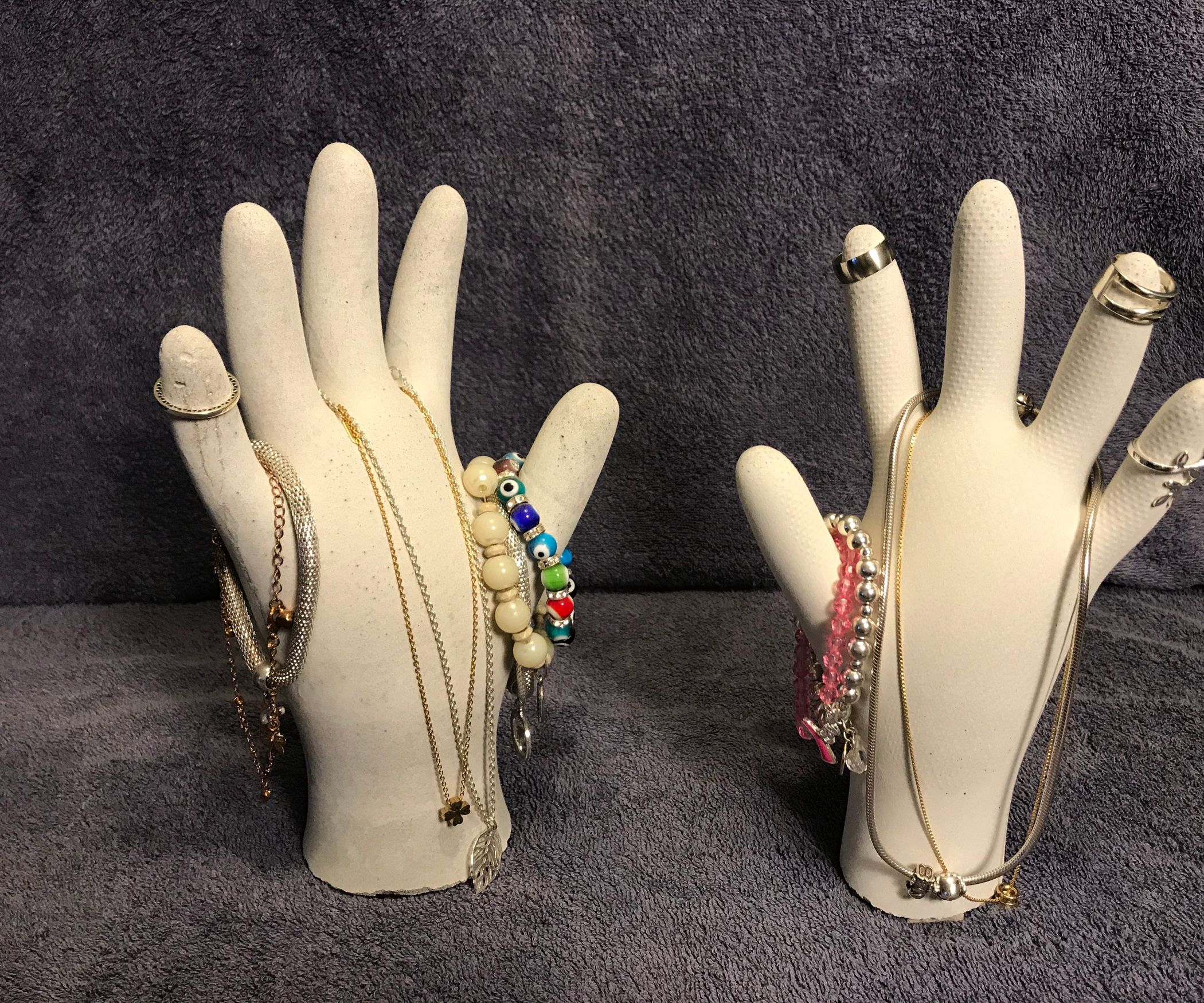 Concrete Hand : 4 Steps (with Pictures) - Instructables