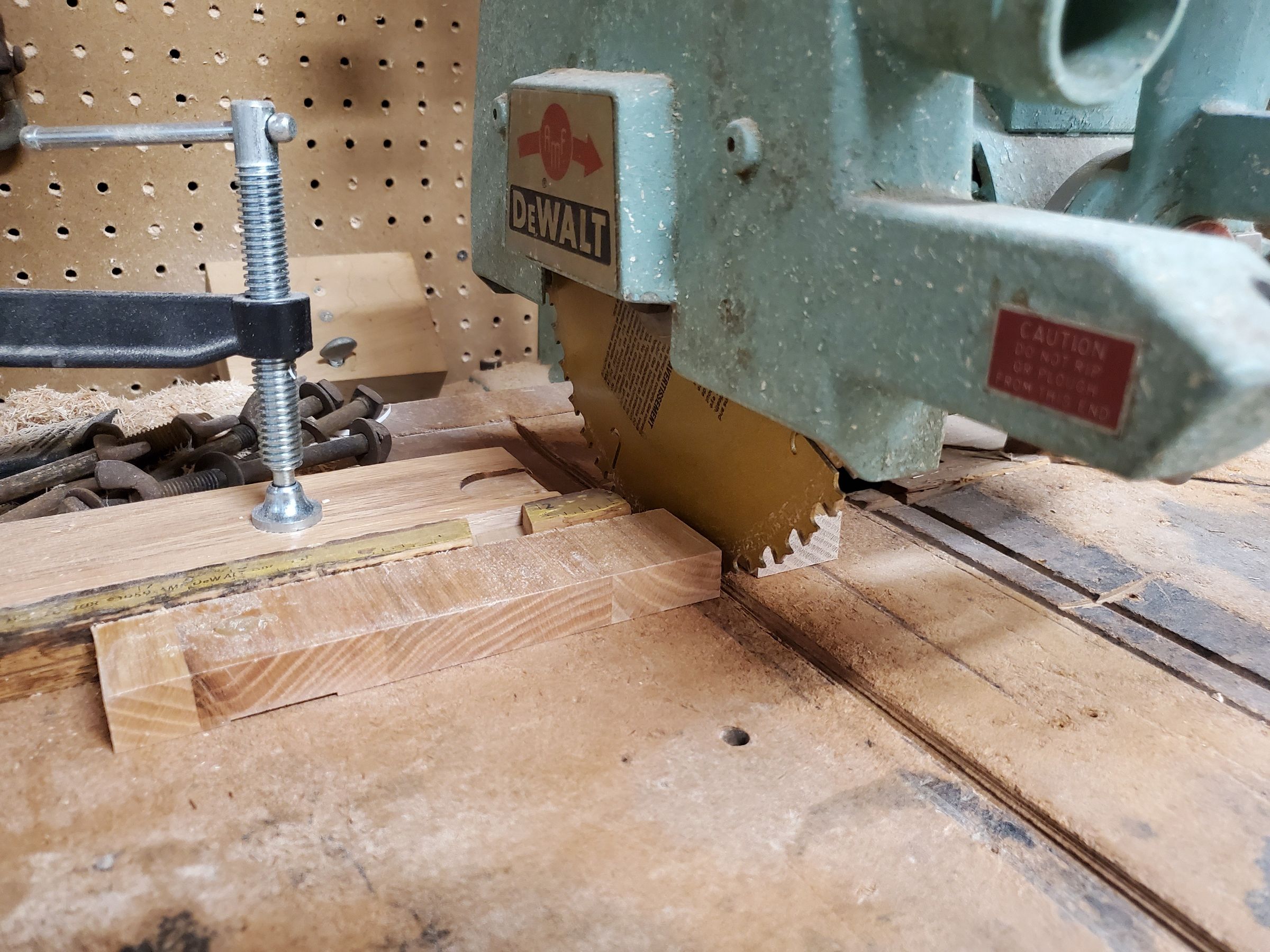 Tape Measure Rack : 3 Steps - Instructables