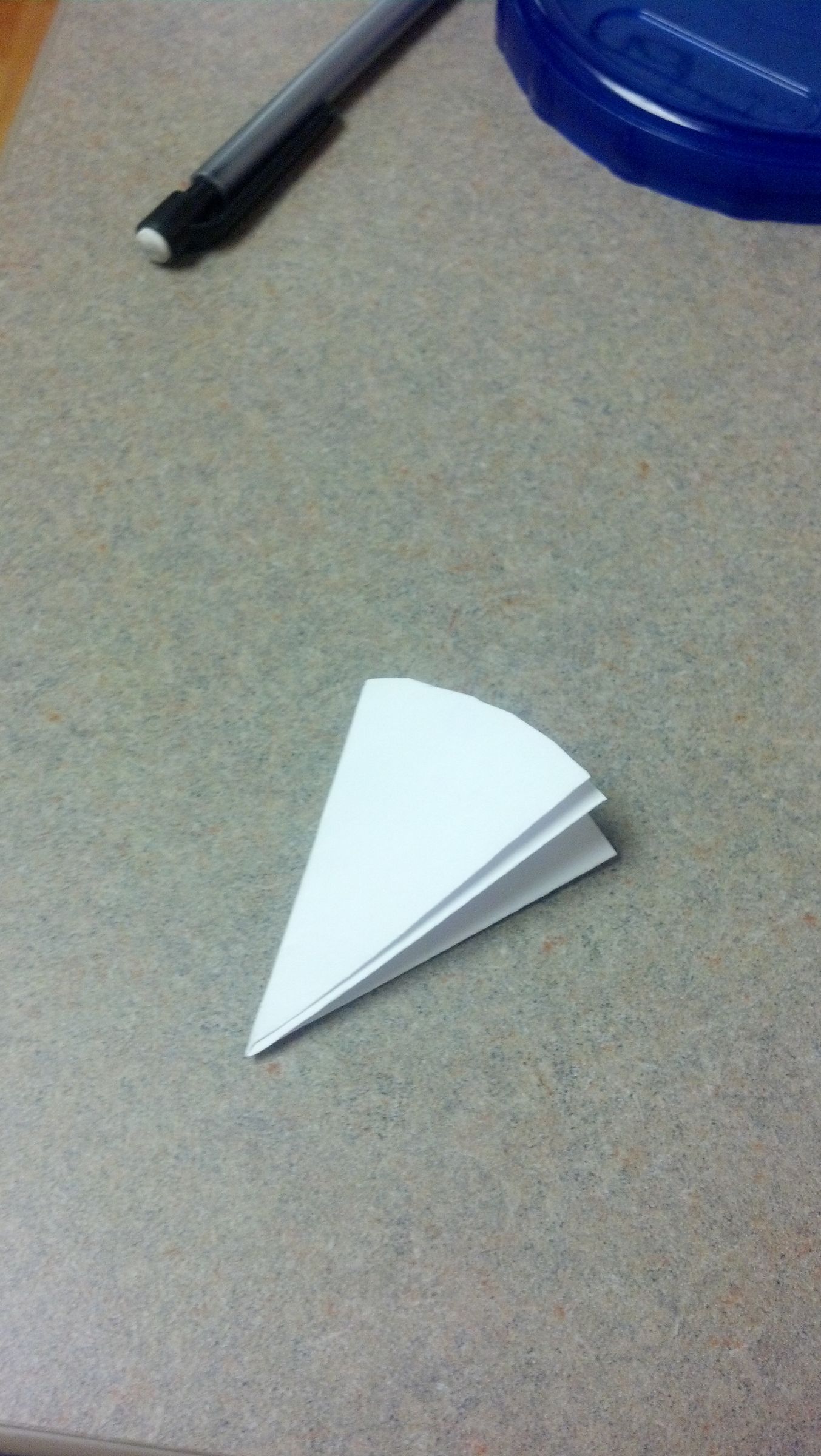 Round Paper Snowflakes : 5 Steps - Instructables