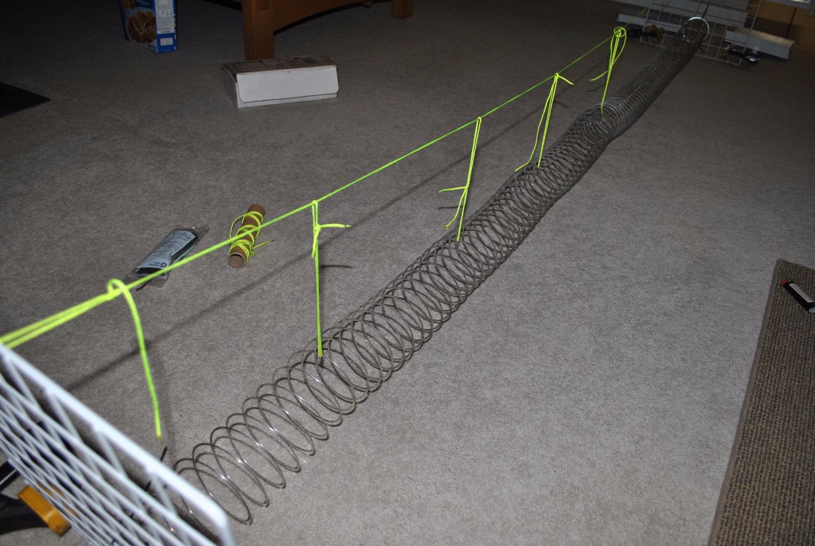 Delay Line Memory With a Slinky : 15 Steps - Instructables