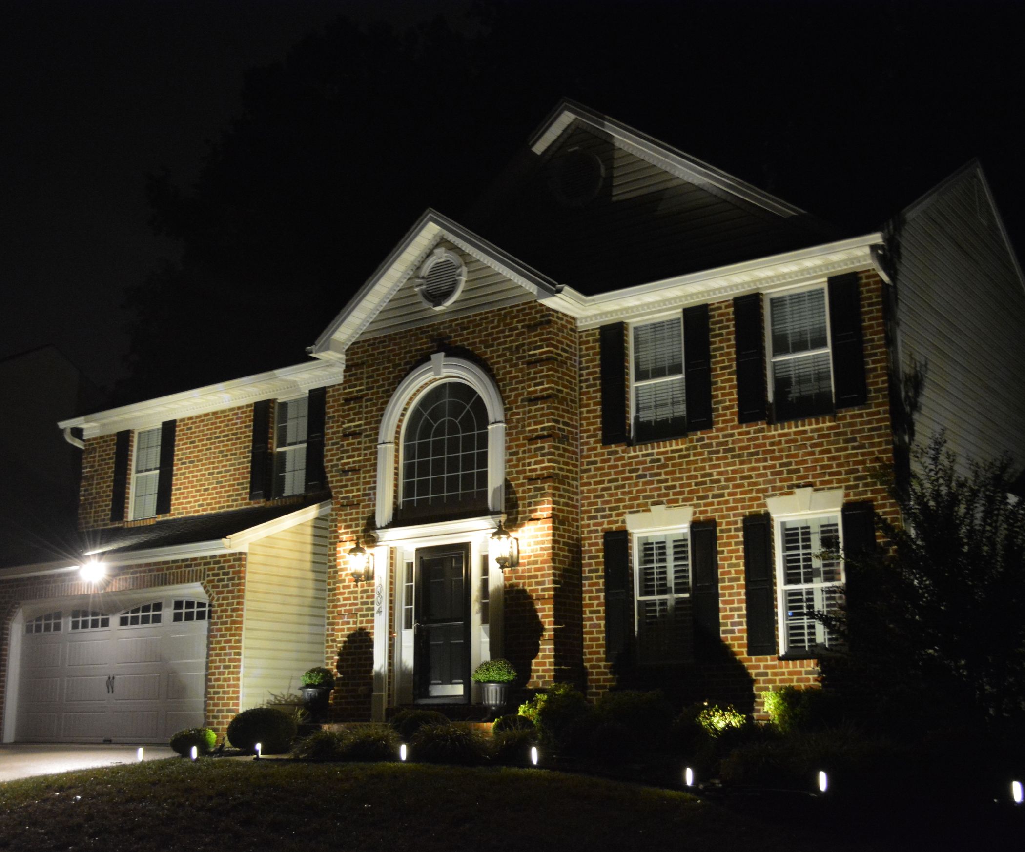 DIY Outdoor Landscape Lighting : 7 Steps (with Pictures) - Instructables