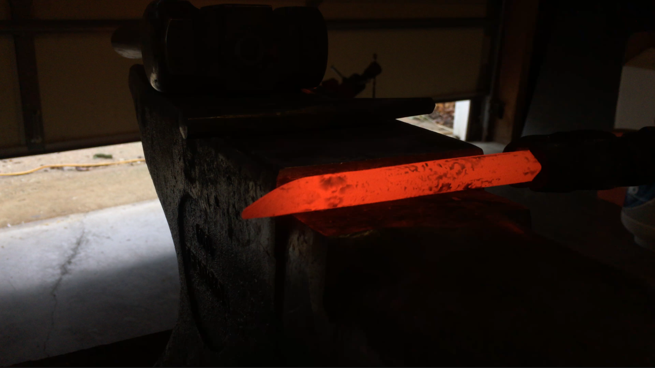 HAND FORGED Cold Chisel, From a Rusty Old Coil Spring : 10 Steps (with ...