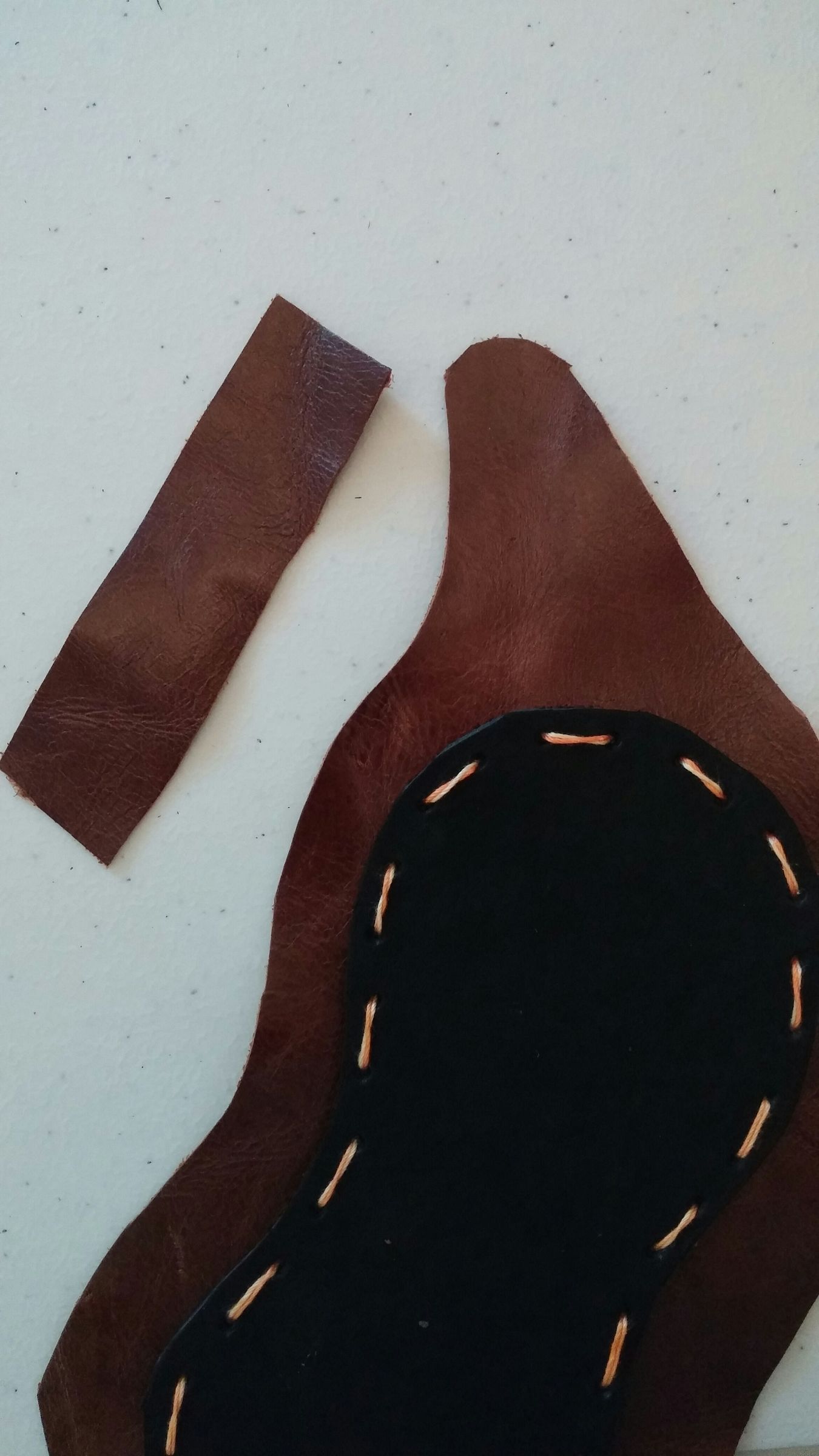 Archery Leather Armguard and Finger Tab : 8 Steps - Instructables