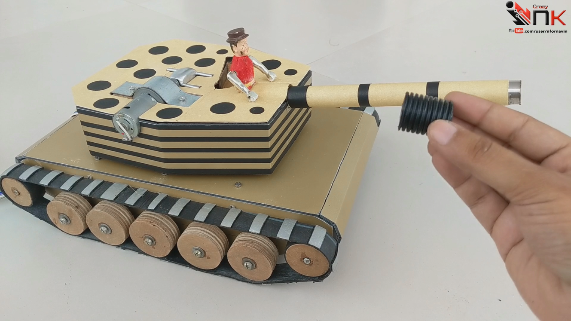How to Make a RC Battle Tank With Motorized Fire : 11 Steps (with ...