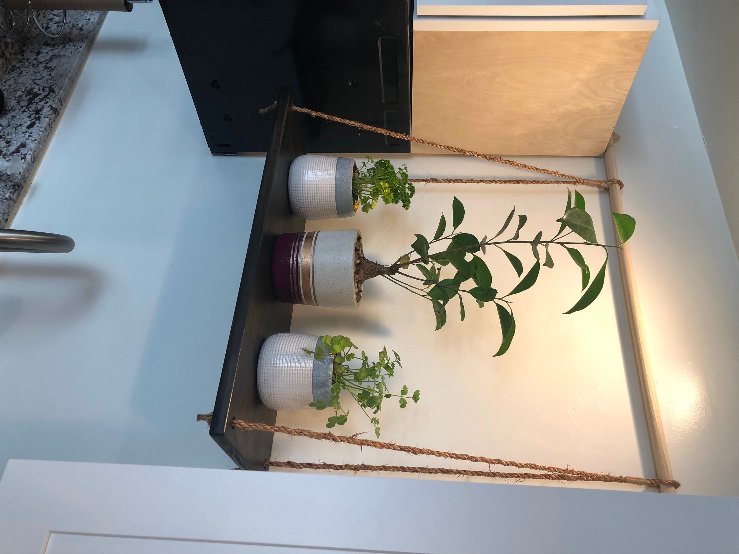 Hanging Kitchen Shelf : 7 Steps (with Pictures) - Instructables