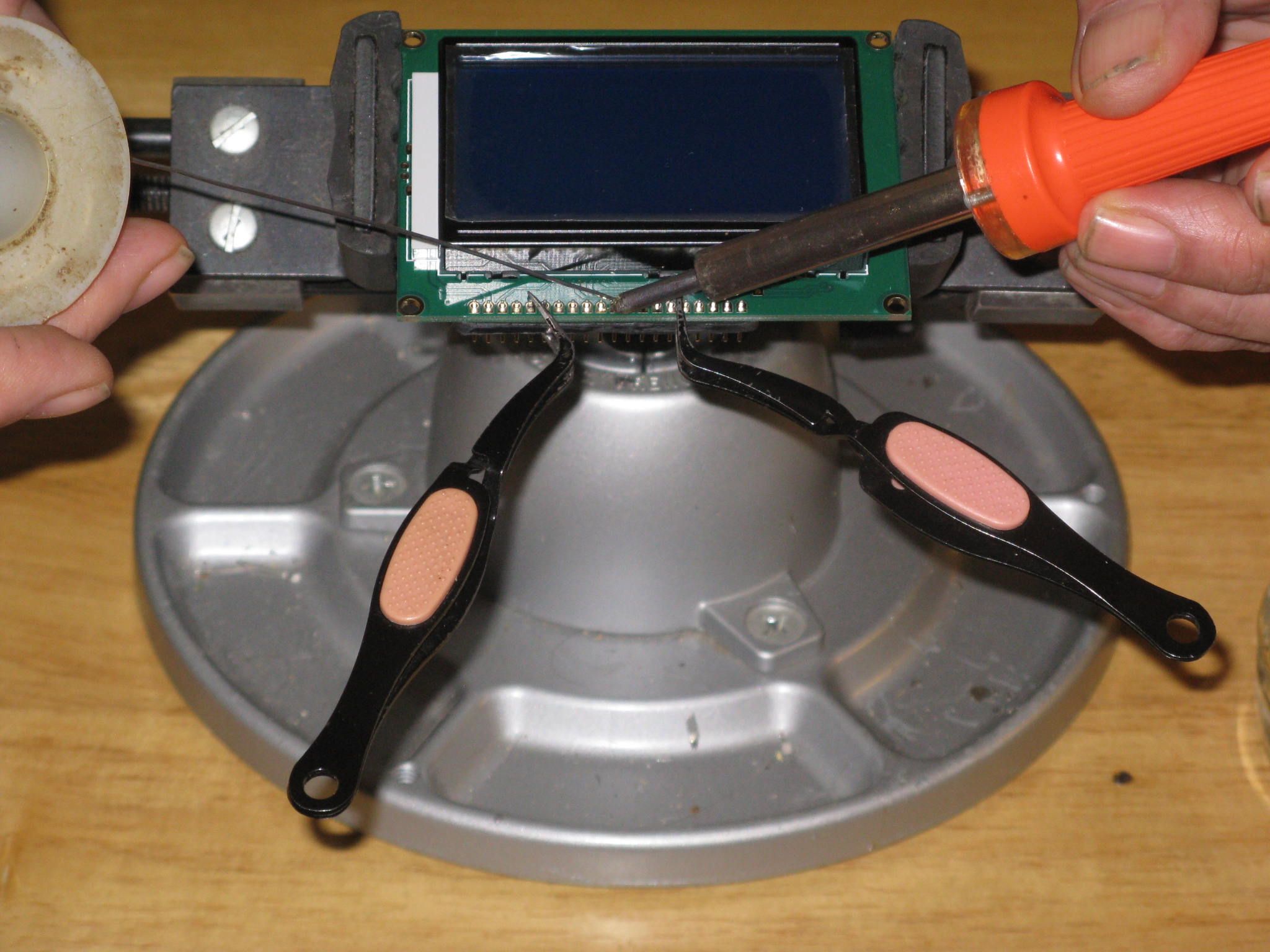 Testing a Graphic LCD Module : 8 Steps (with Pictures) - Instructables