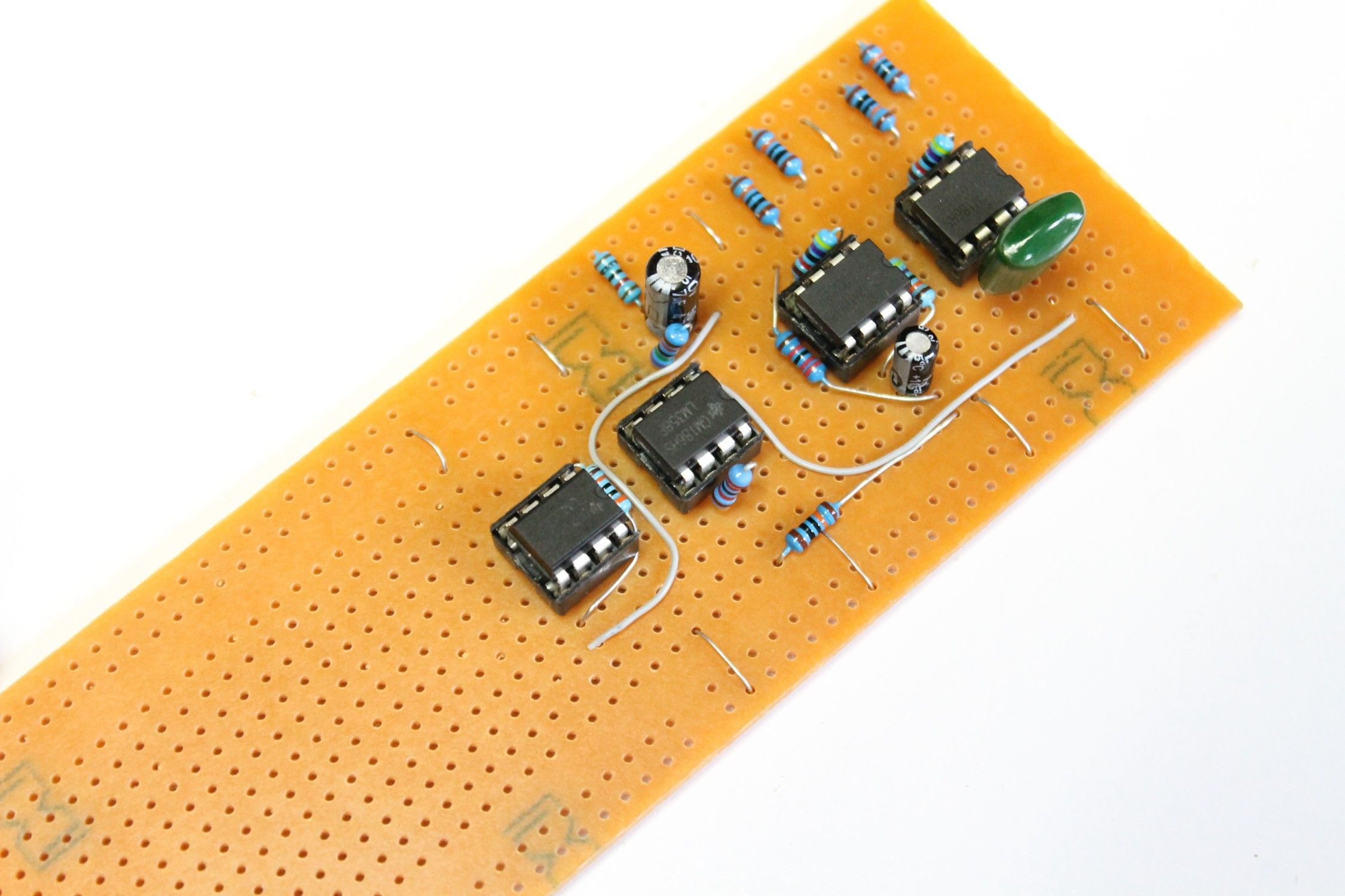 Moog Style Synth : 23 Steps (with Pictures) - Instructables