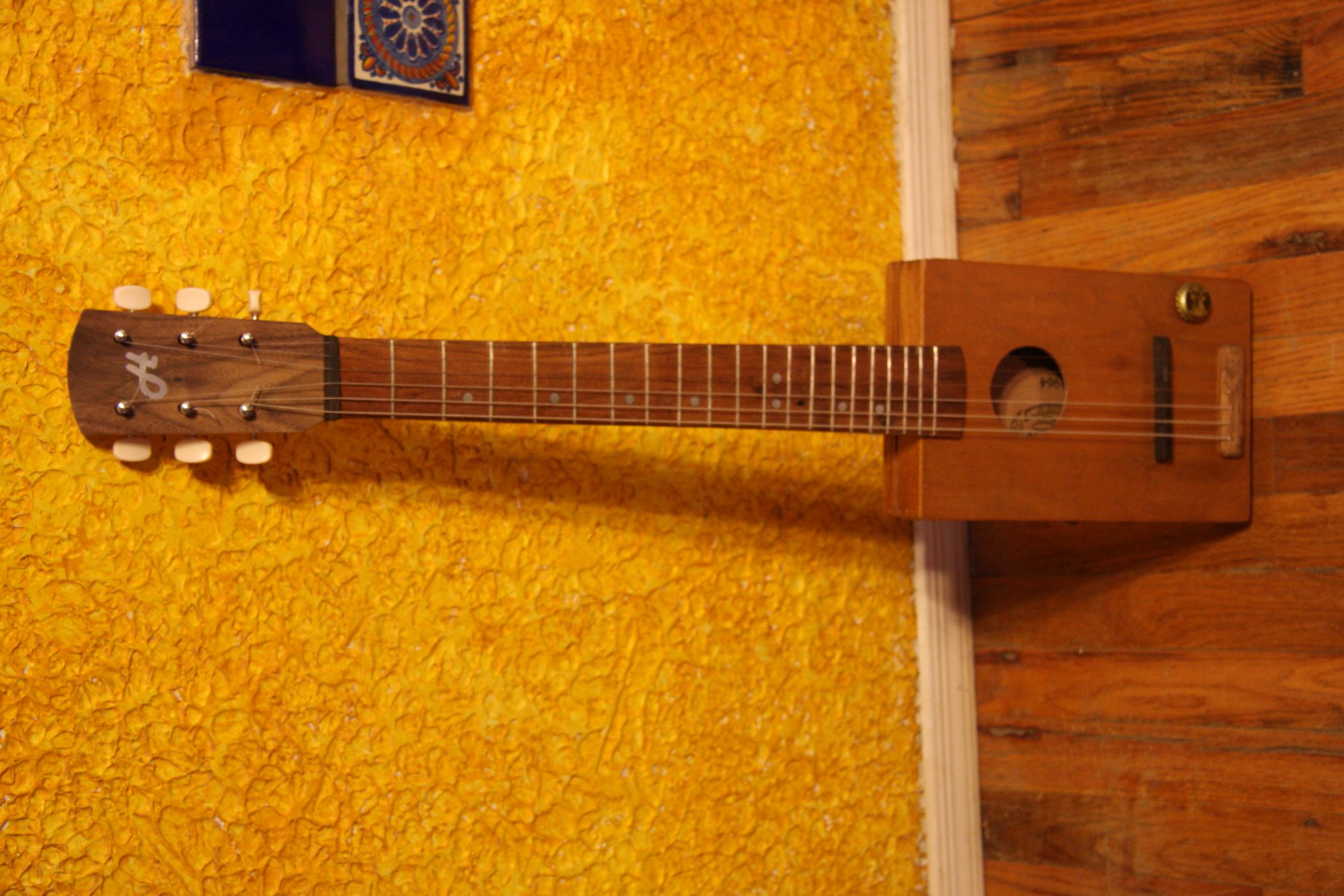 My Cigar Box Guitar (with Cigar Box Amp) - Instructables