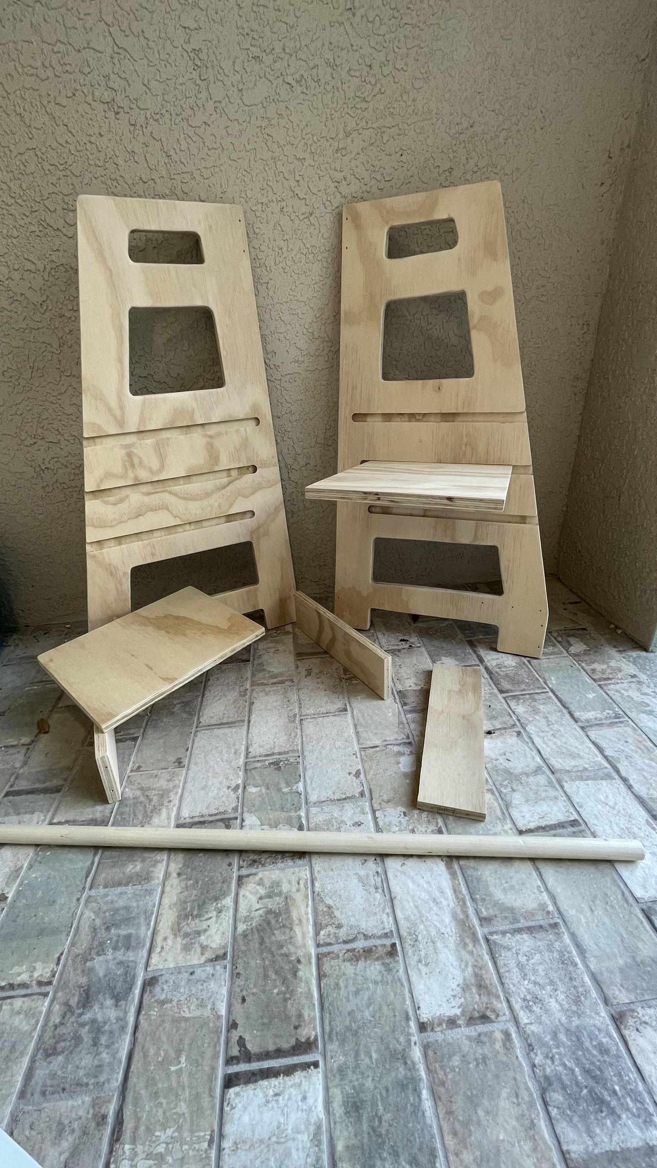 TODDLER STEP / MOTHER'S HELPER STOOL : 9 Steps (with Pictures ...