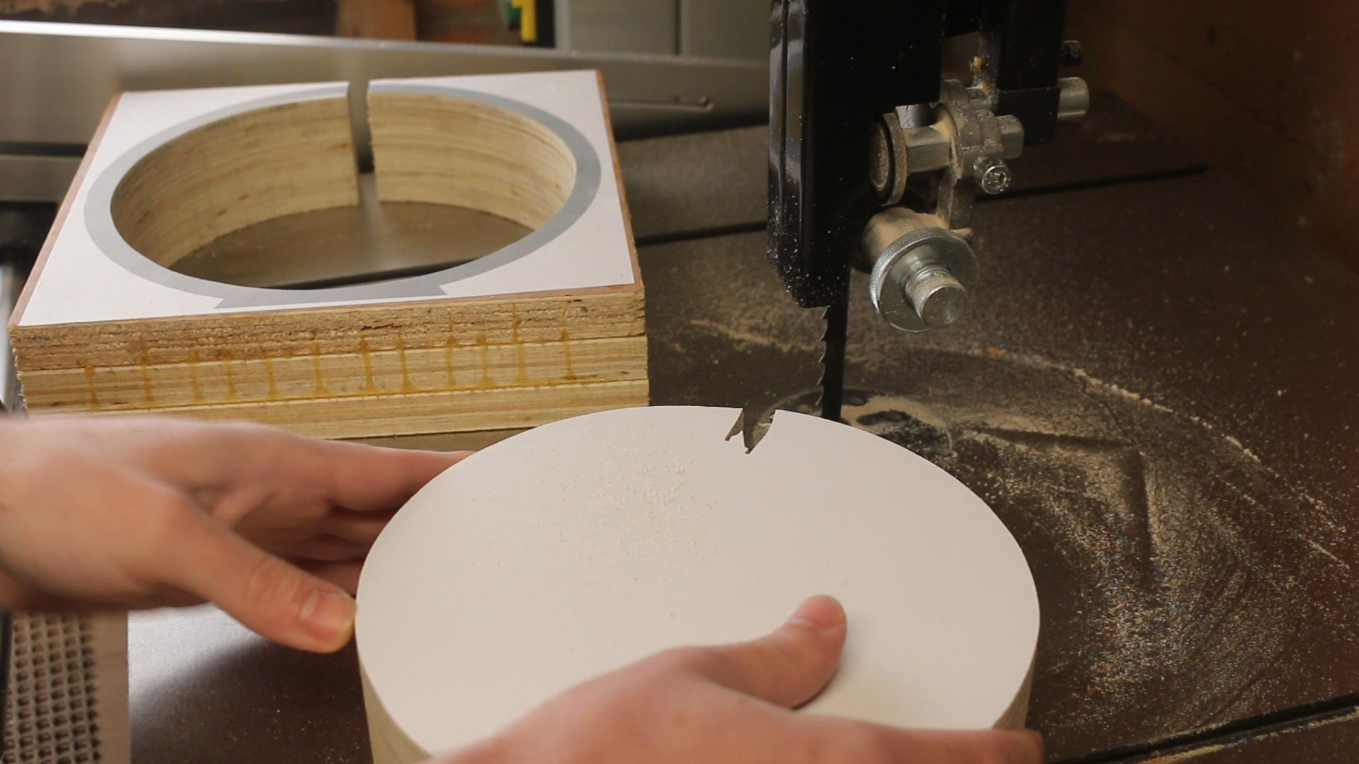 Perspex Globe Money Box : 3 Steps - Instructables