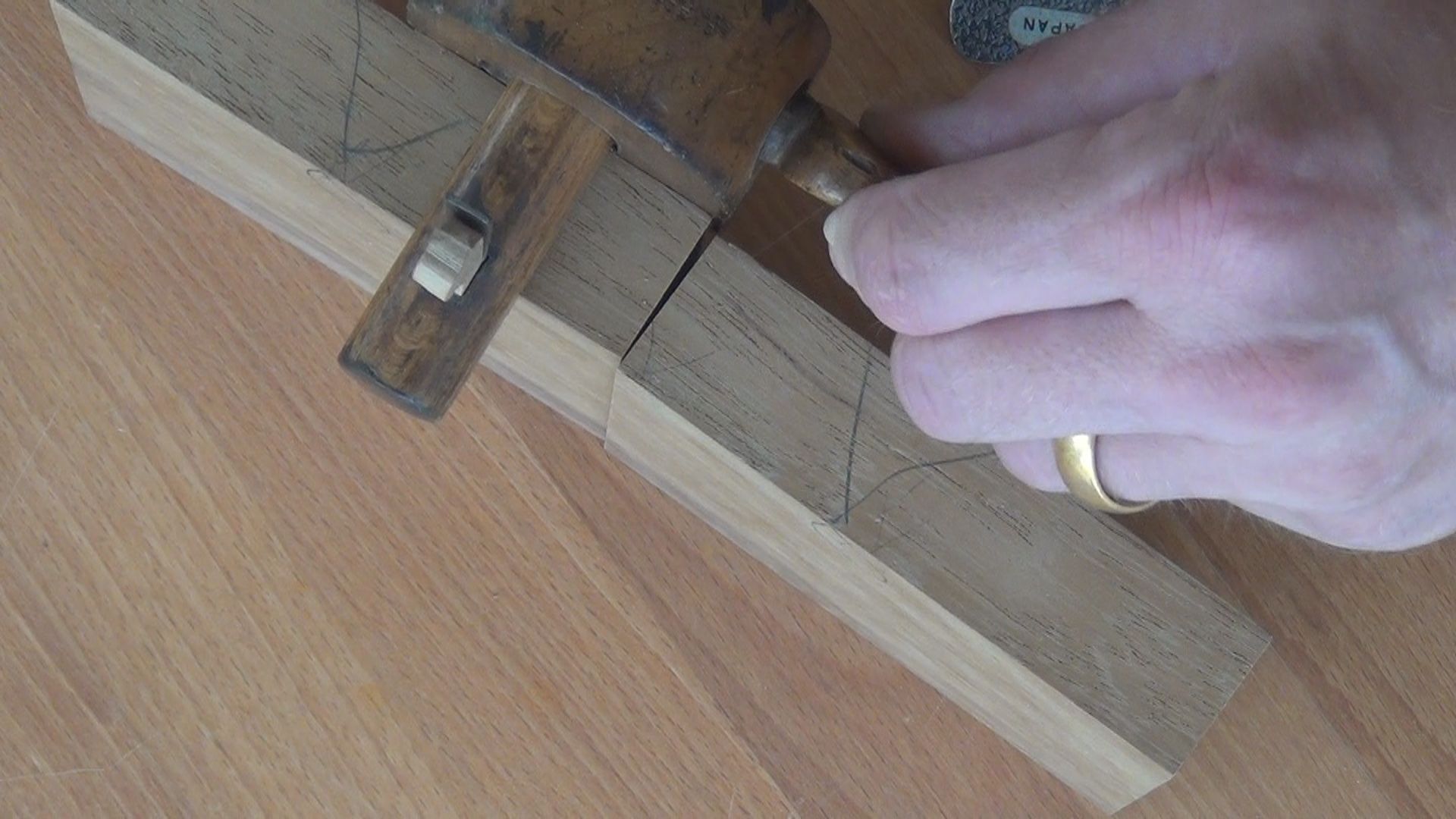 Make a Nuckle Joint : 16 Steps (with Pictures) - Instructables