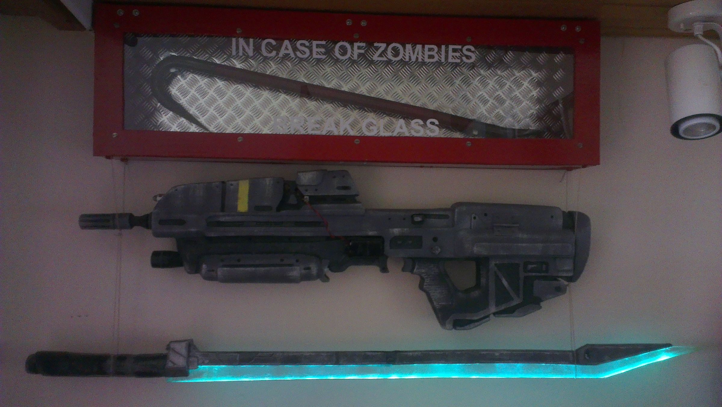 Zer0's Sword (Borderlands 2) : 10 Steps (with Pictures) - Instructables