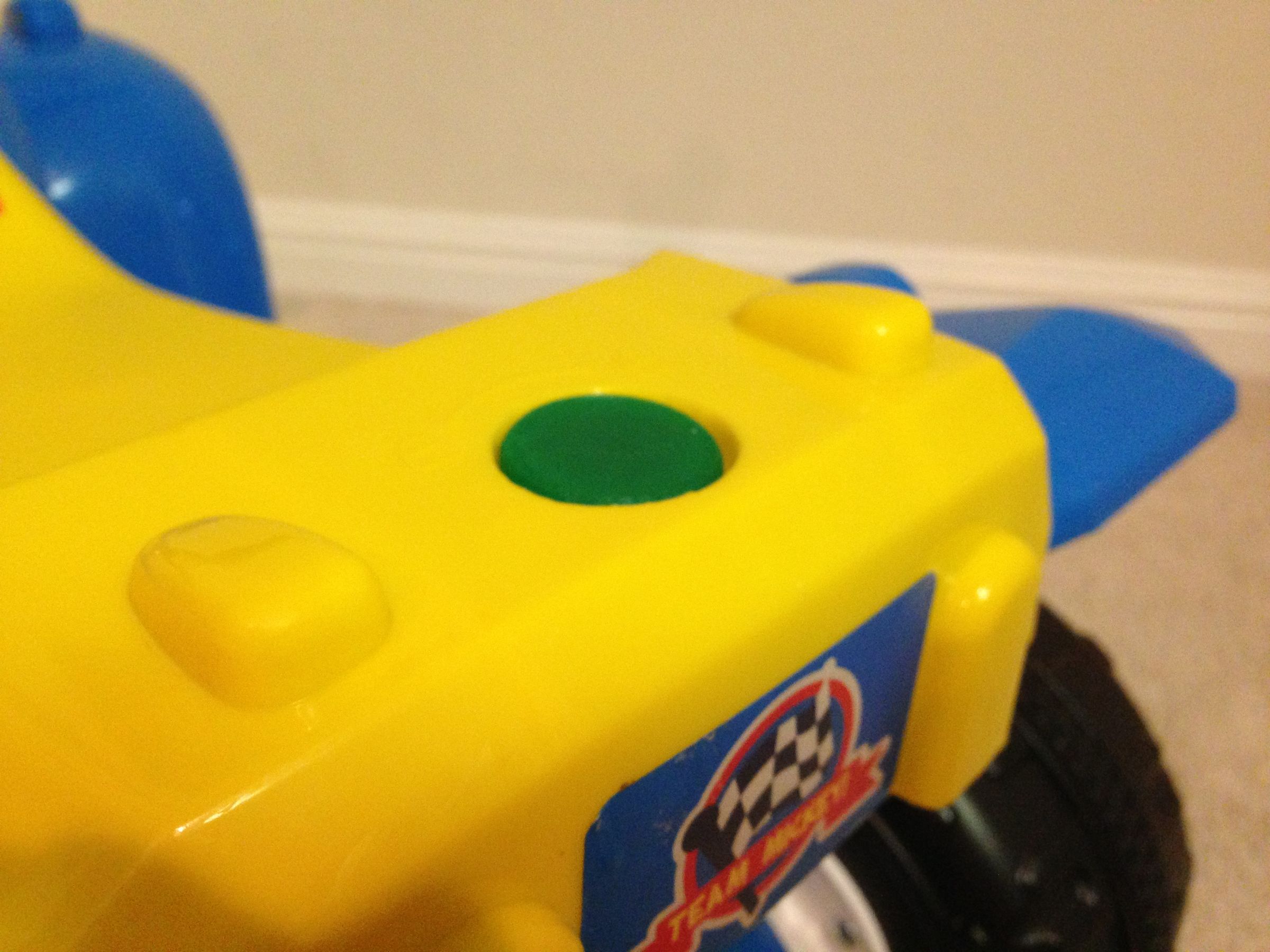 Power Wheels Lock : 4 Steps - Instructables