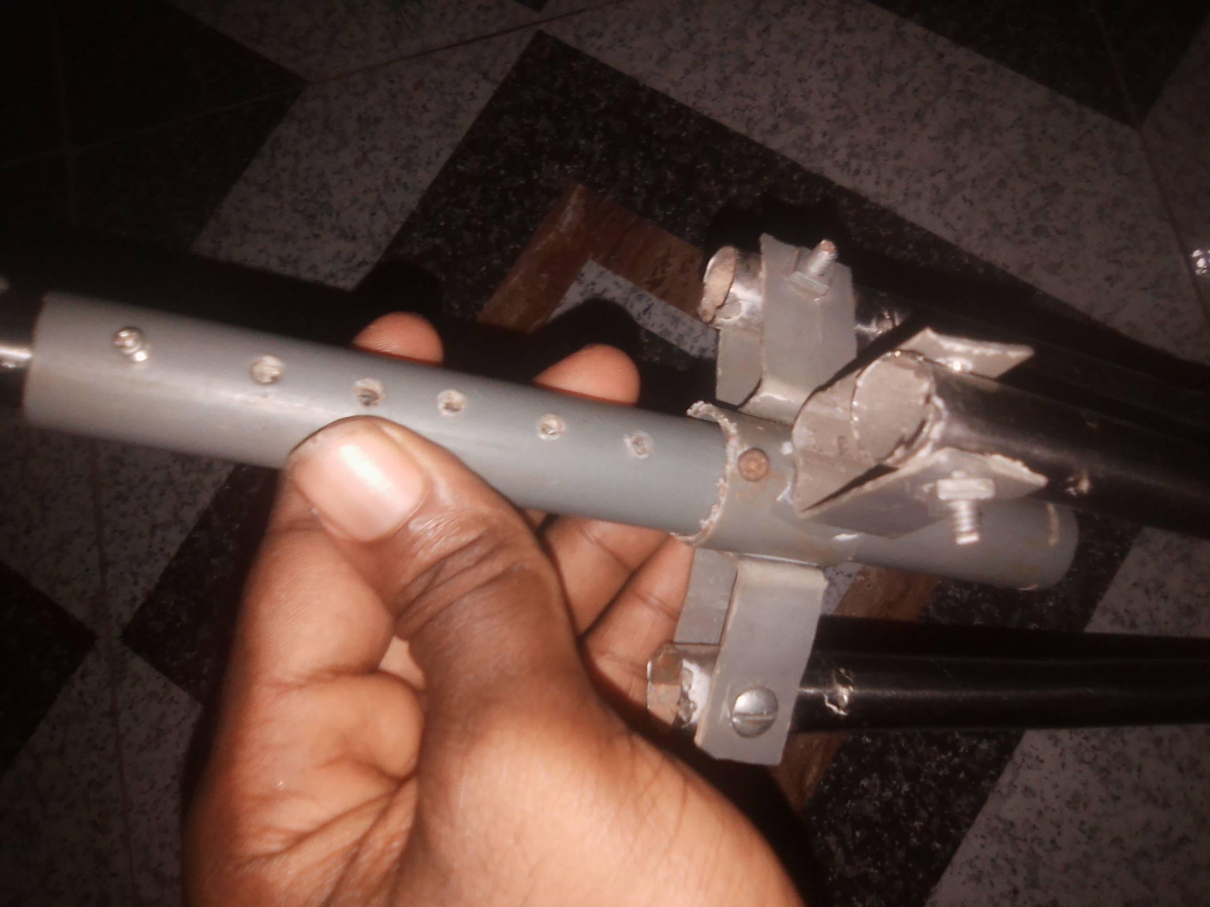 Make Your Own Tripod Stand : 6 Steps - Instructables