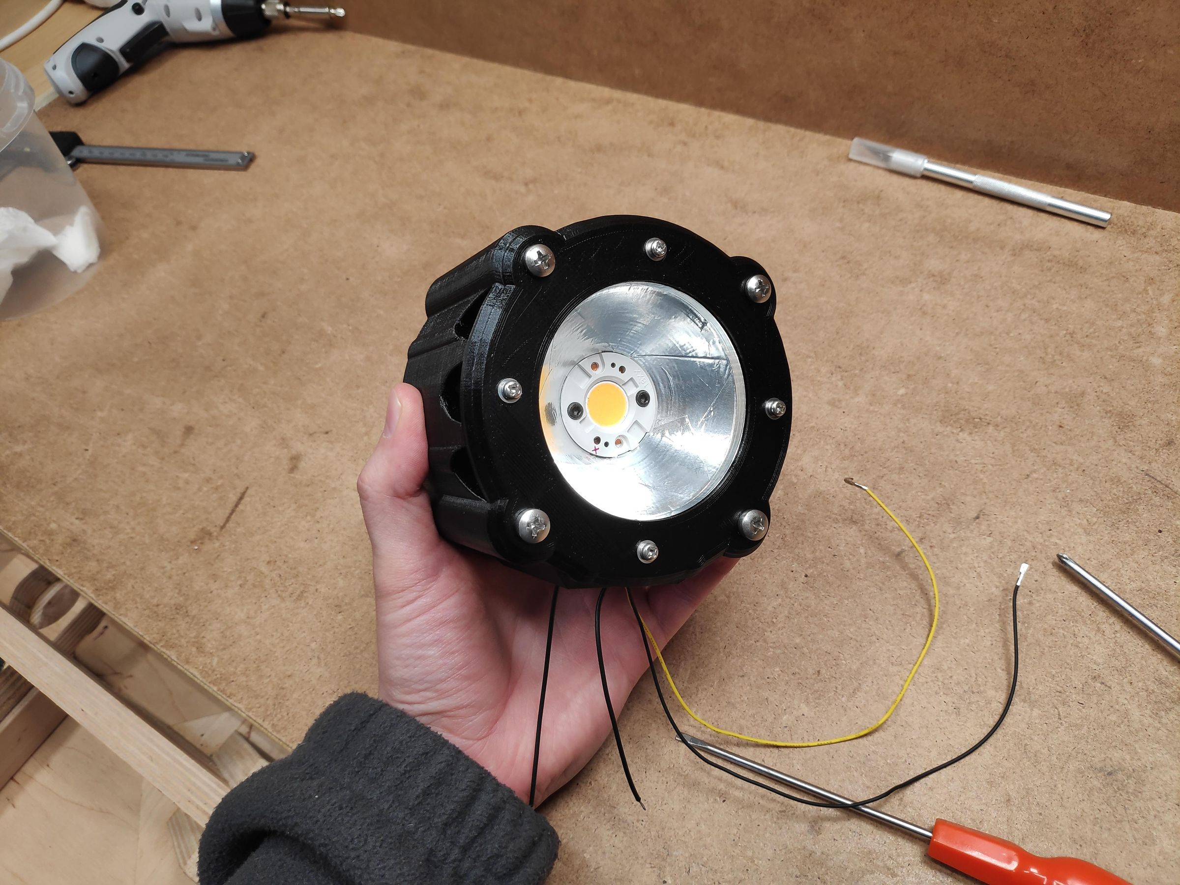 3D Printed Natural-Color Cost-Effective Worklight (Extreme Attention to ...