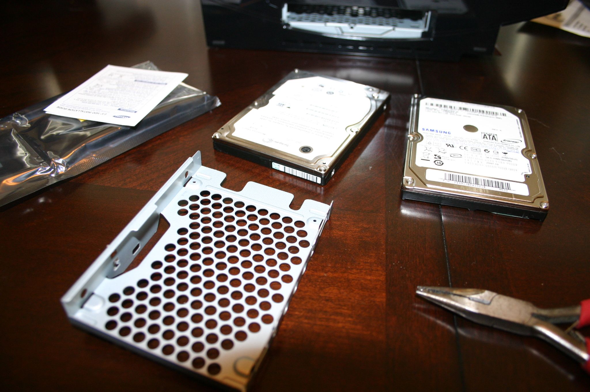 Upgrade Your PS3's Hard Drive : 6 Steps - Instructables