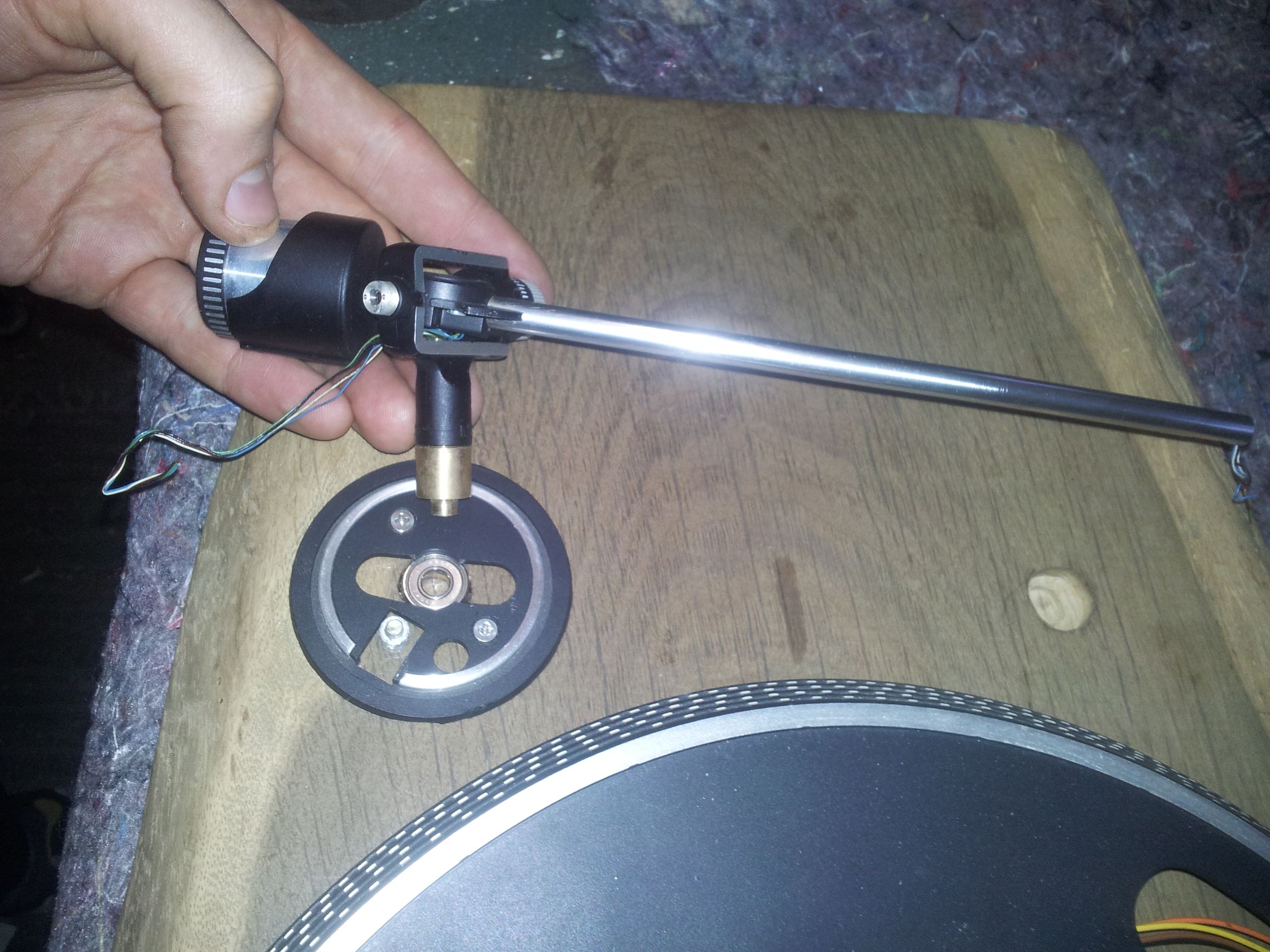 Turntable Made of 100y Old German Oak : 8 Steps (with Pictures ...