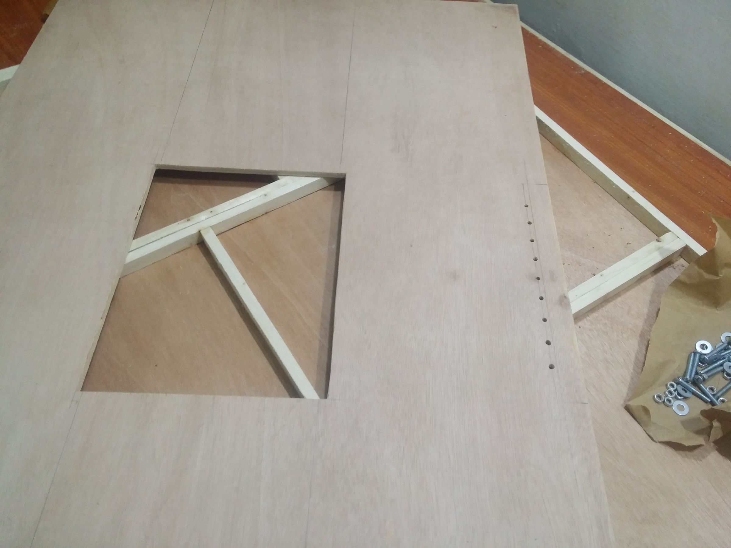 DIY PORTABLE WORK STATION : 13 Steps (with Pictures) - Instructables