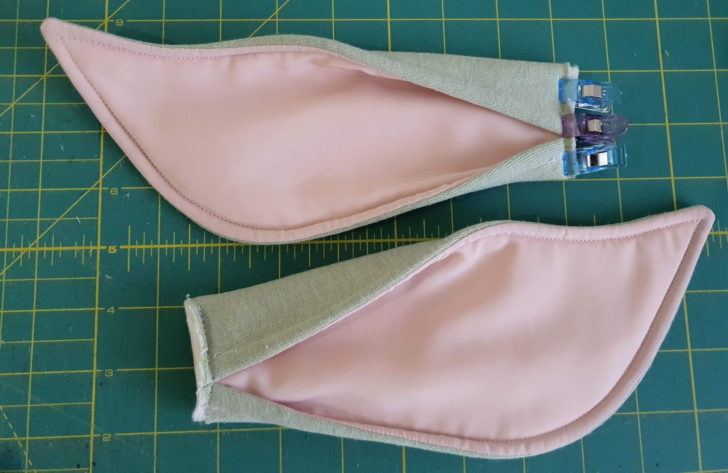 Baby Yoda Grogu Hooded Cowl : 8 Steps (with Pictures) - Instructables