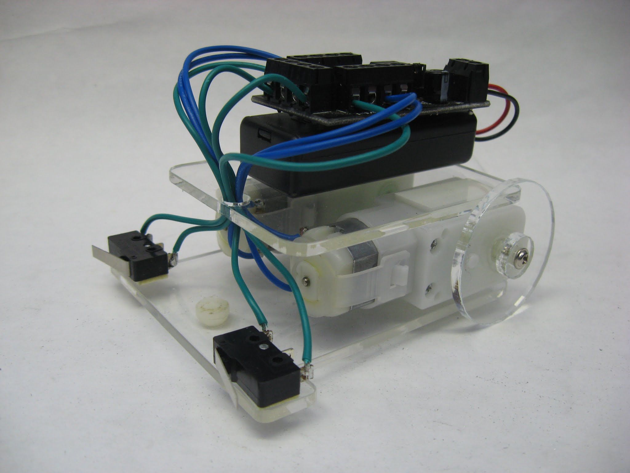 Picaxe MakerFaire Special Robot : 14 Steps (with Pictures) - Instructables