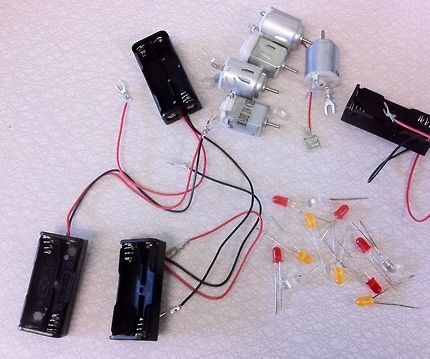 Lead a Workshop on Squishy Circuits for Kids, Even If You Know Nothing ...