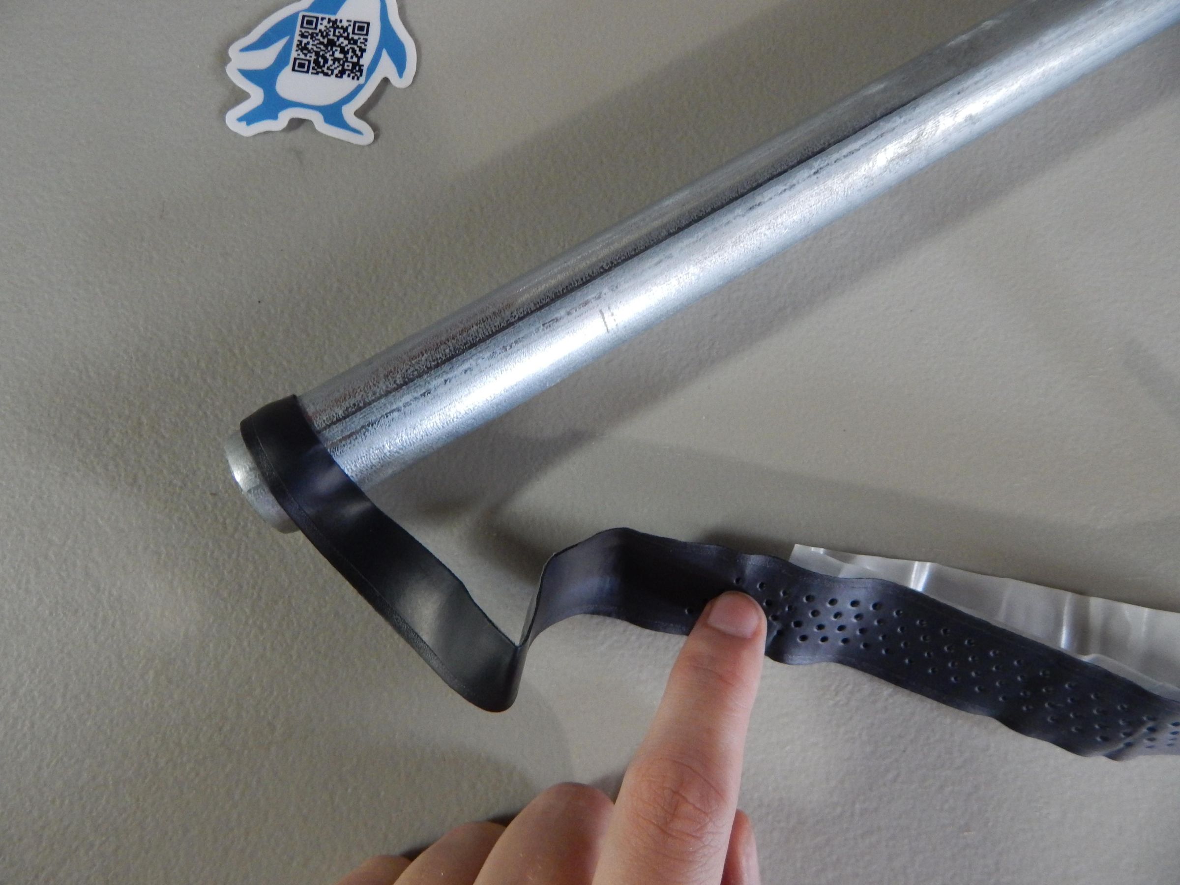 DIY Paint Roller Extension Pole : 5 Steps - Instructables