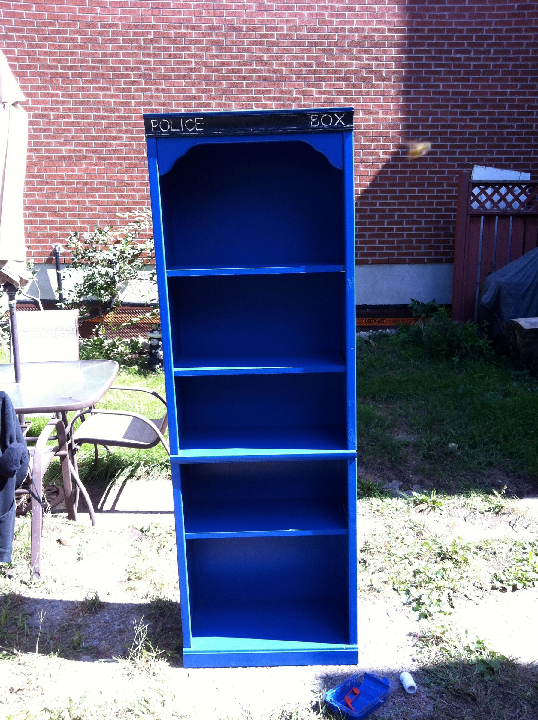 Tardis Bookshelf Project. : 6 Steps - Instructables