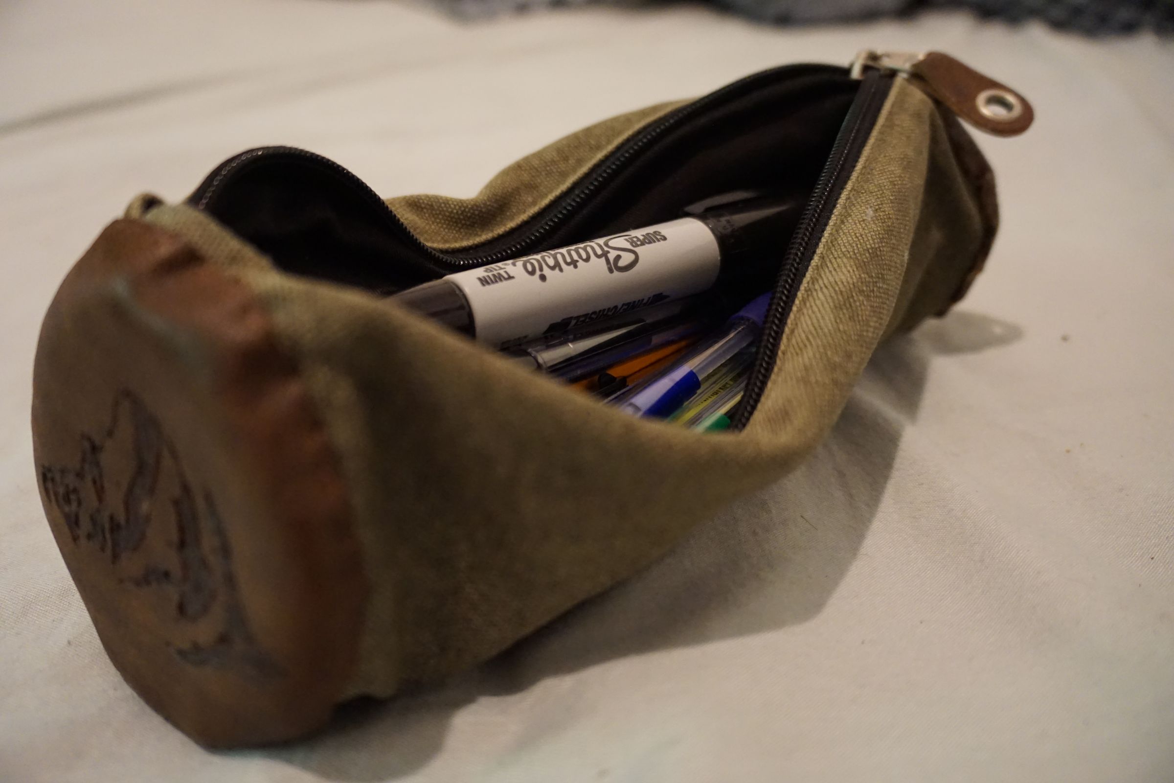 Upcycle an Old Bag to a Leather Infused Pencil Case - Instructables