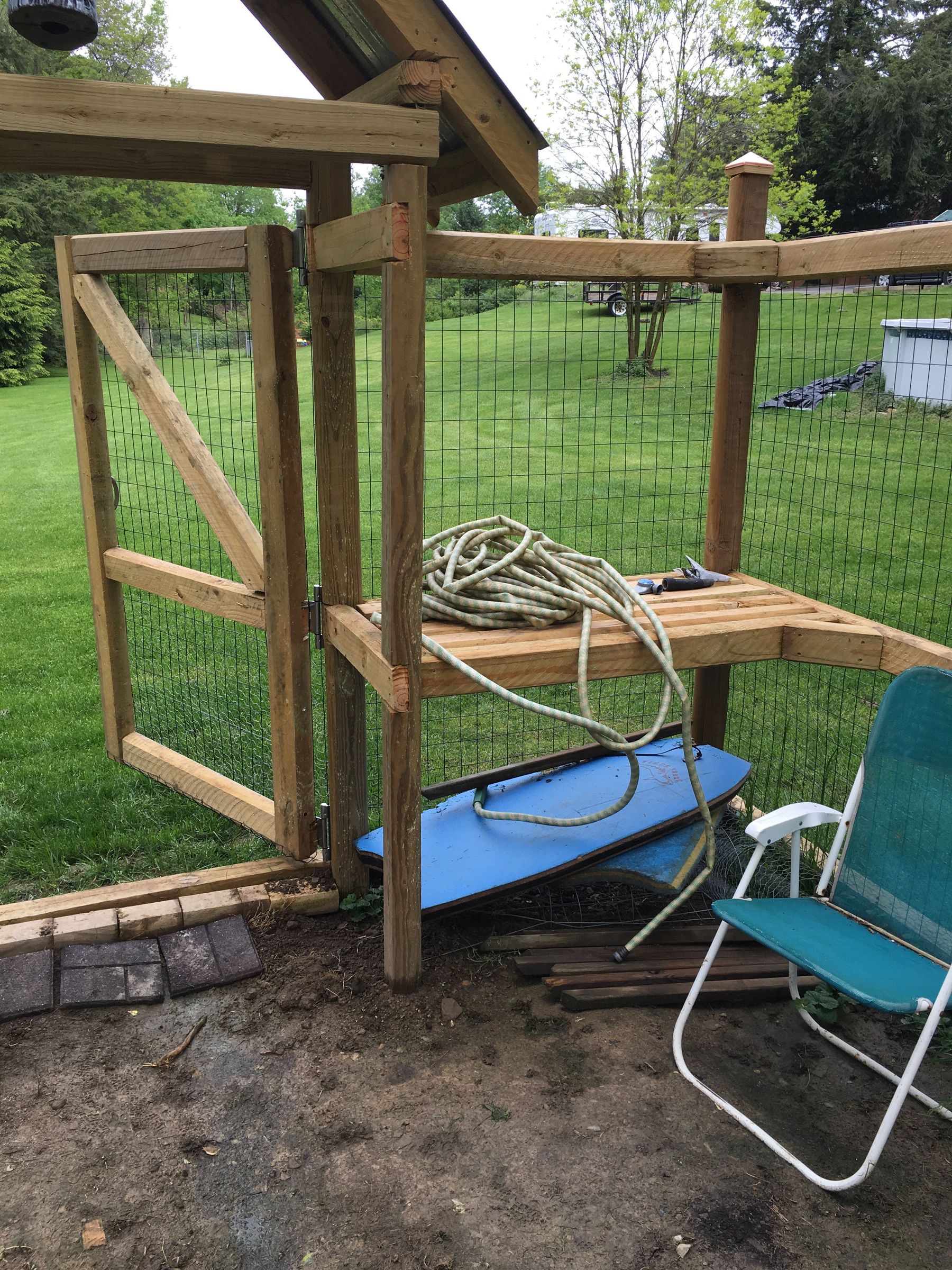 Self Watering Garden Enclosure : 14 Steps (with Pictures) - Instructables
